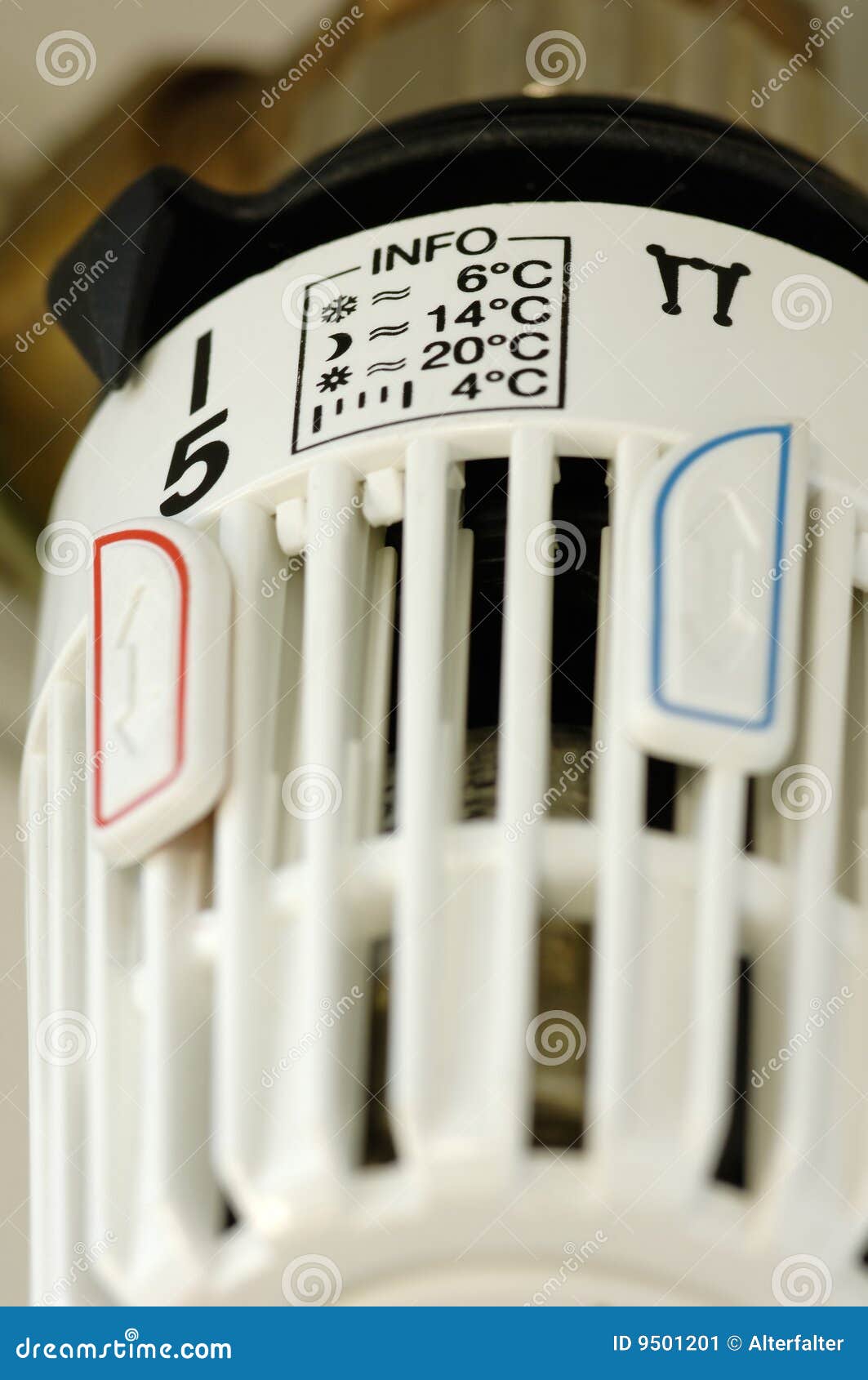 Radiator Control with Degree-info Stock Image - Image of frosty, cold ...
