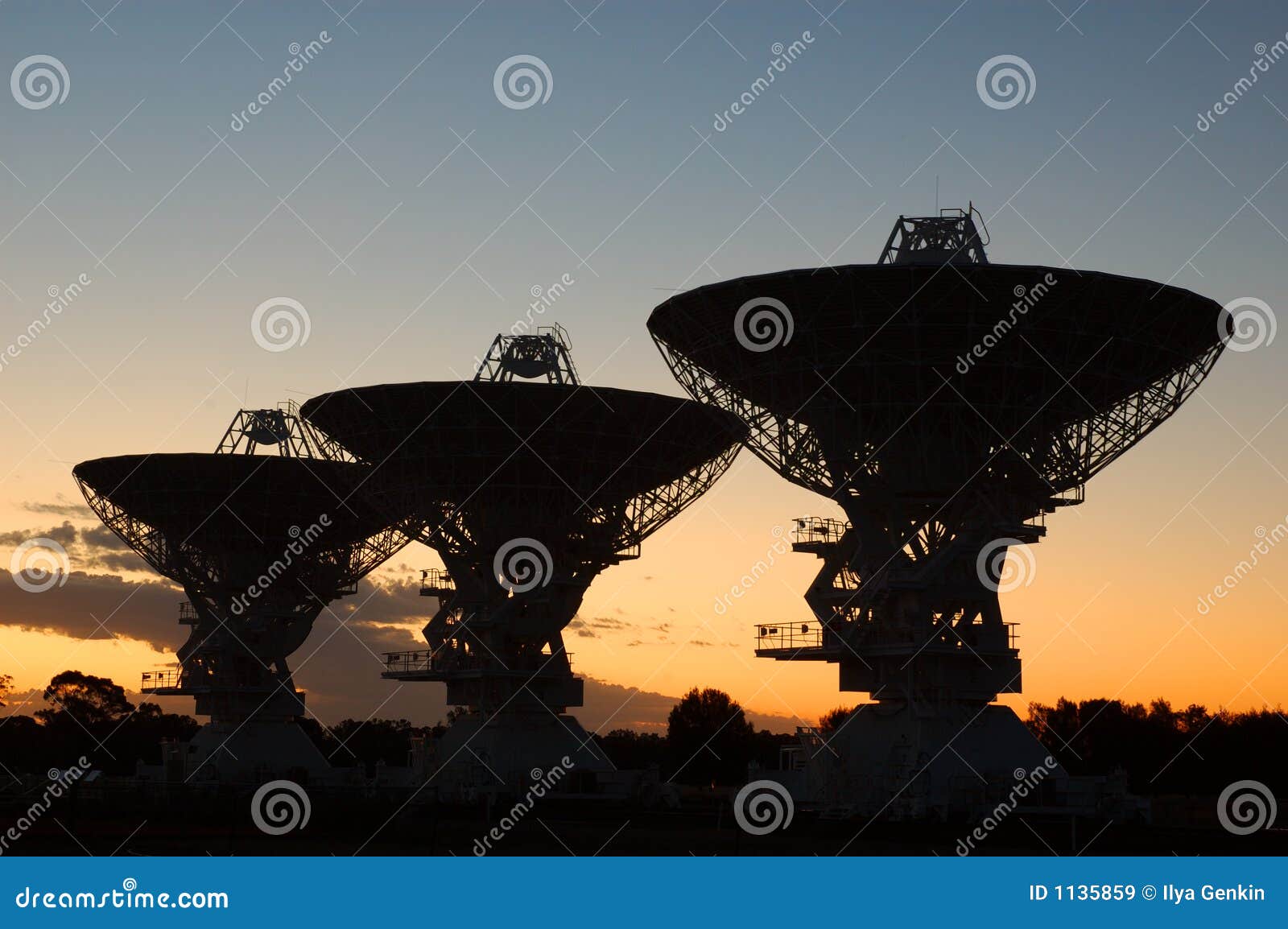 Radio Antenna Dishes stock image. Image of network, nasa - 1135859