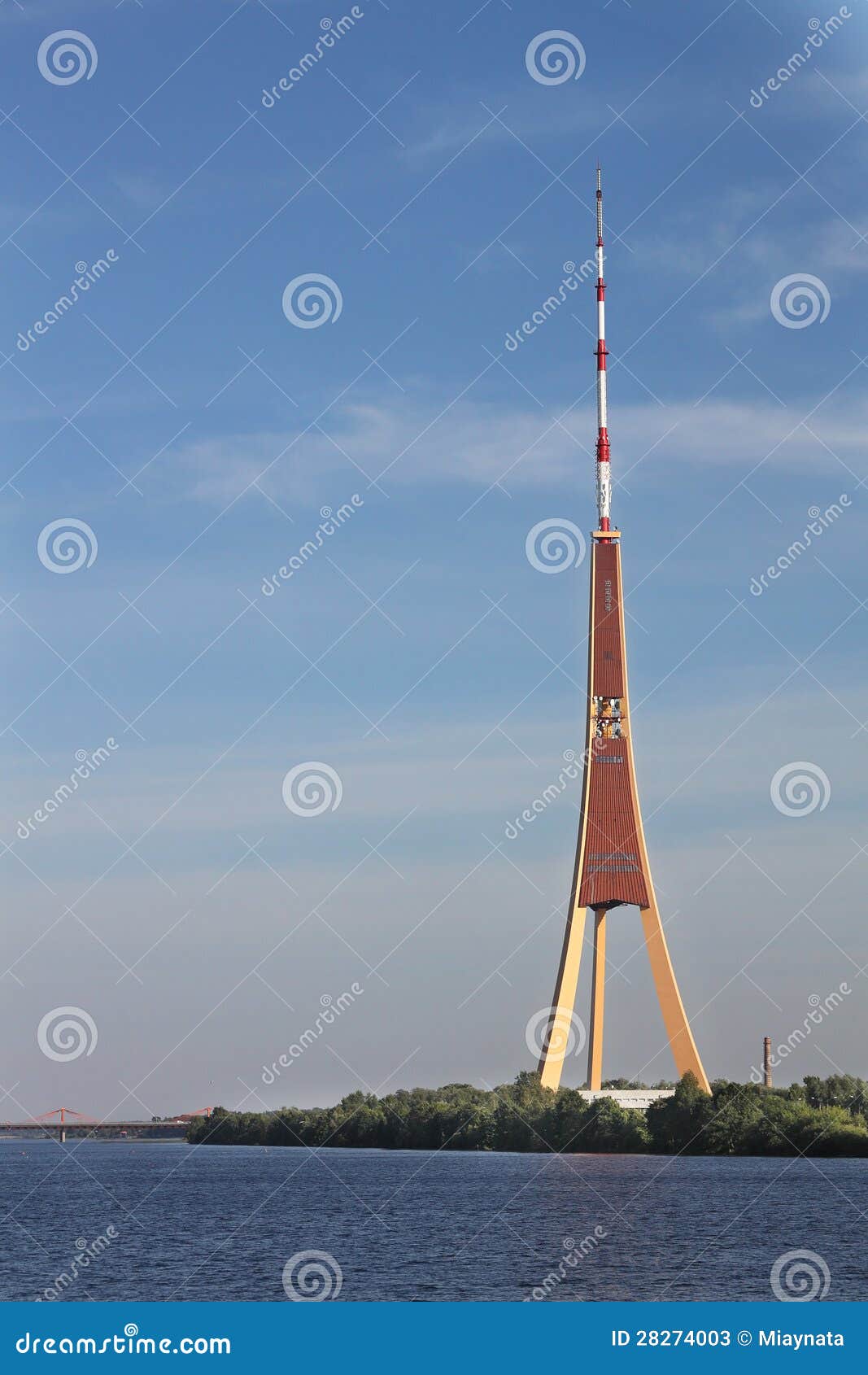 Radio De Riga Y Torre De La TV Imagen de archivo - Imagen de cultura ...