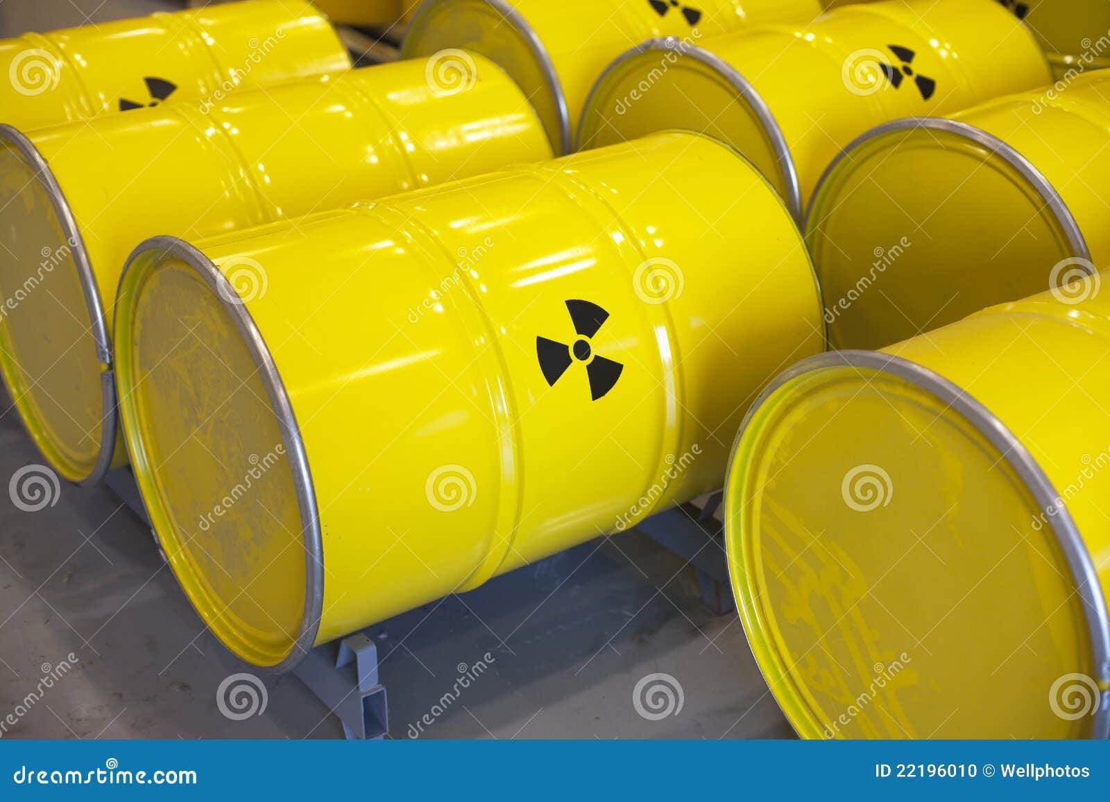 Radioactief afval stock foto. Image of substantie, verwijdering - 22196010