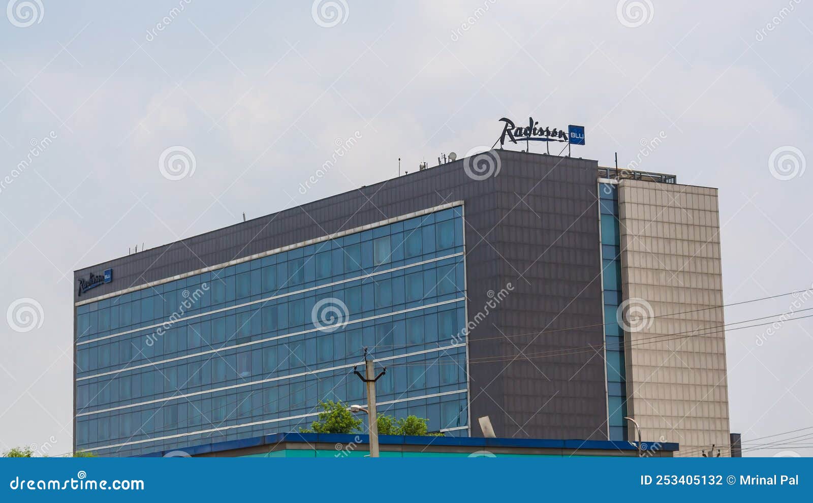 Radisson Blu, Faridabad, Haryana Editorial Photography - Image of view ...