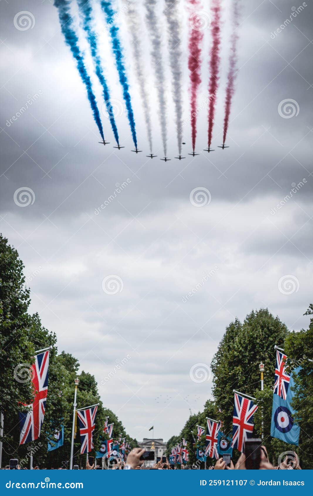 RAF 100 celebration editorial photography. Image of mast - 259121107