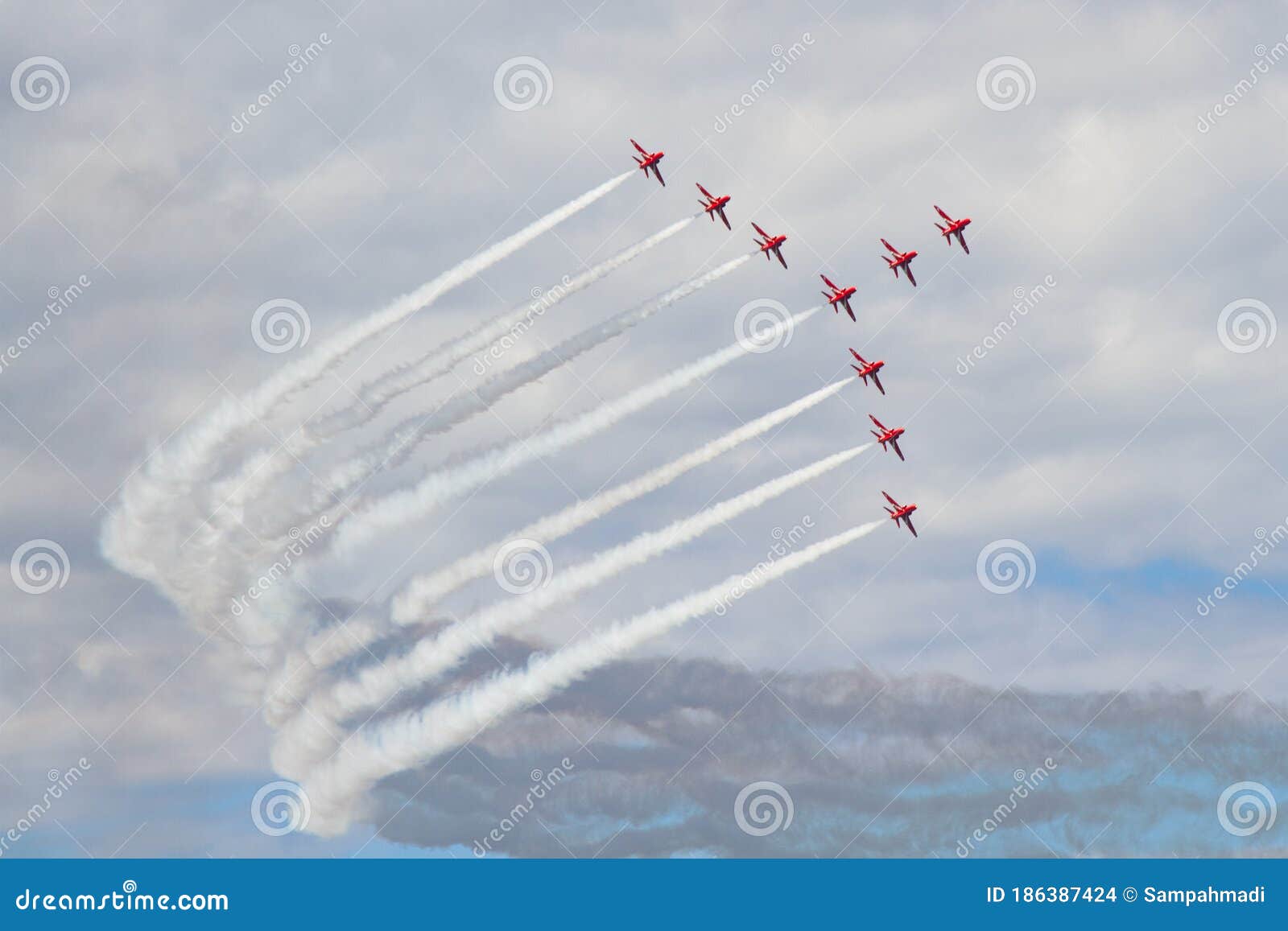RAF Red Arrow Display editorial stock image. Image of festival - 186387424