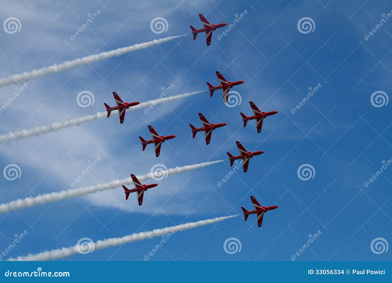 RAF Red Arrows Display Team Foto de archivo - Imagen de rojo, subsexo ...