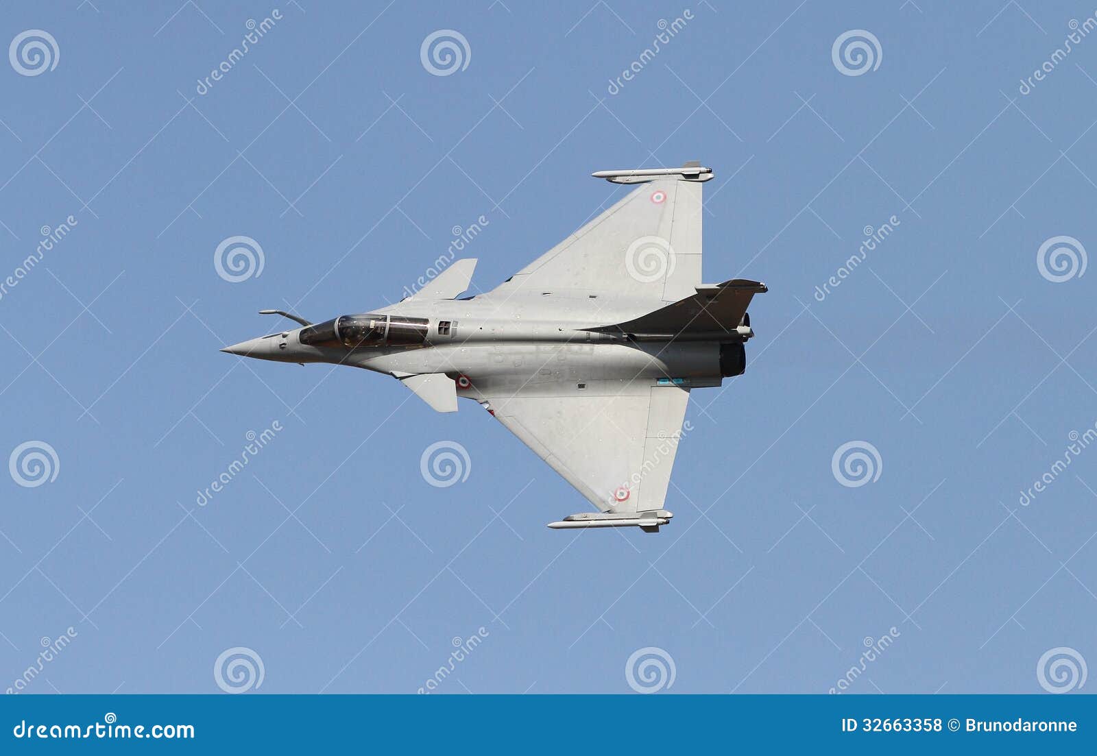 Rafale stock photo. Image of flap, solo, france, meeting - 32663358