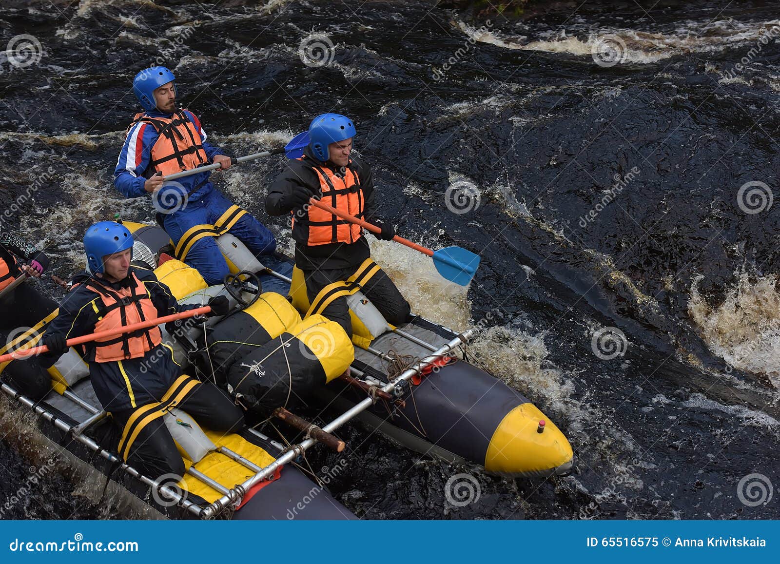 Raft the rapids editorial image. Image of kola, danger - 65516575