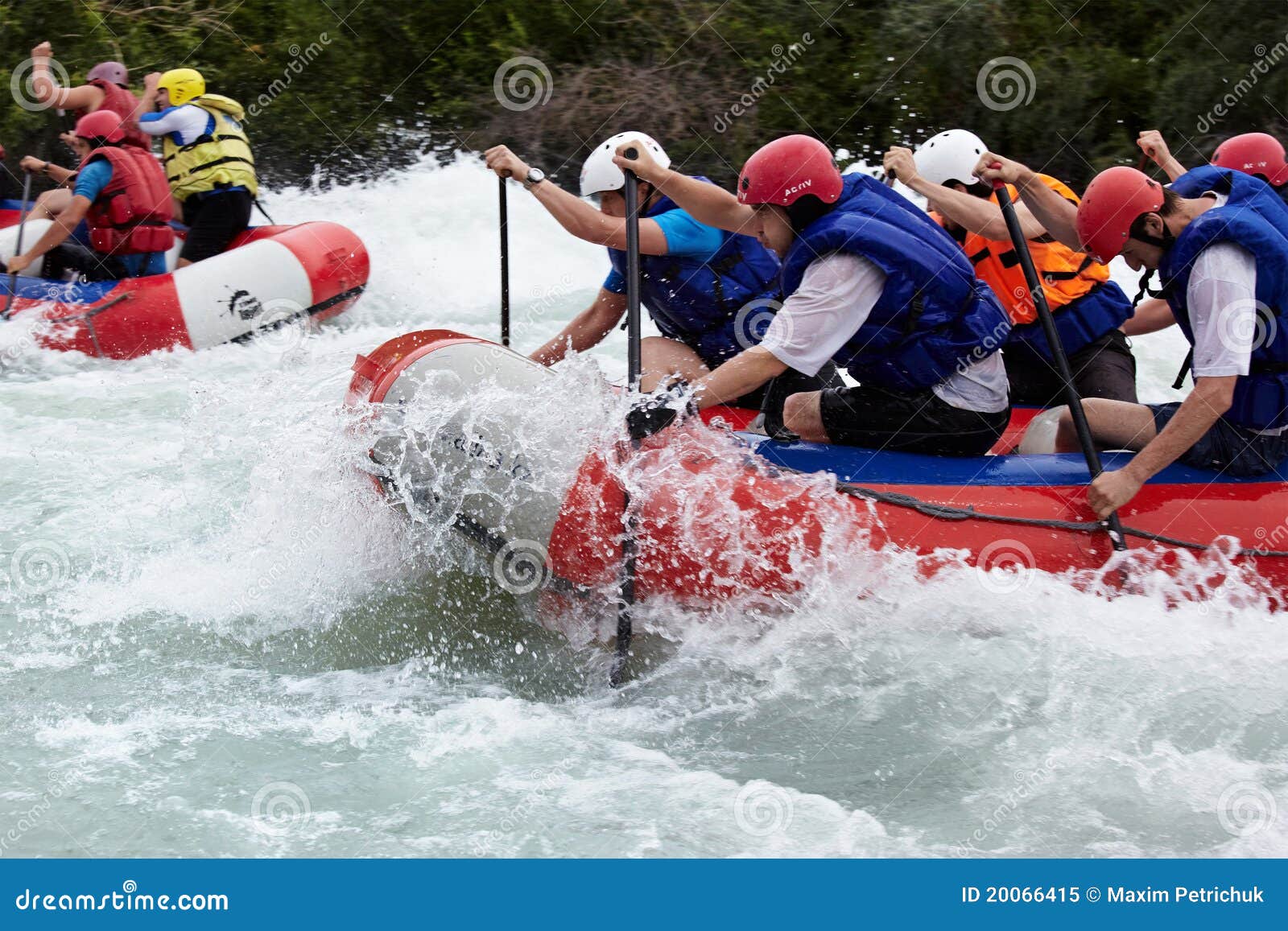 Rafting competition editorial image. Image of danger - 20066415