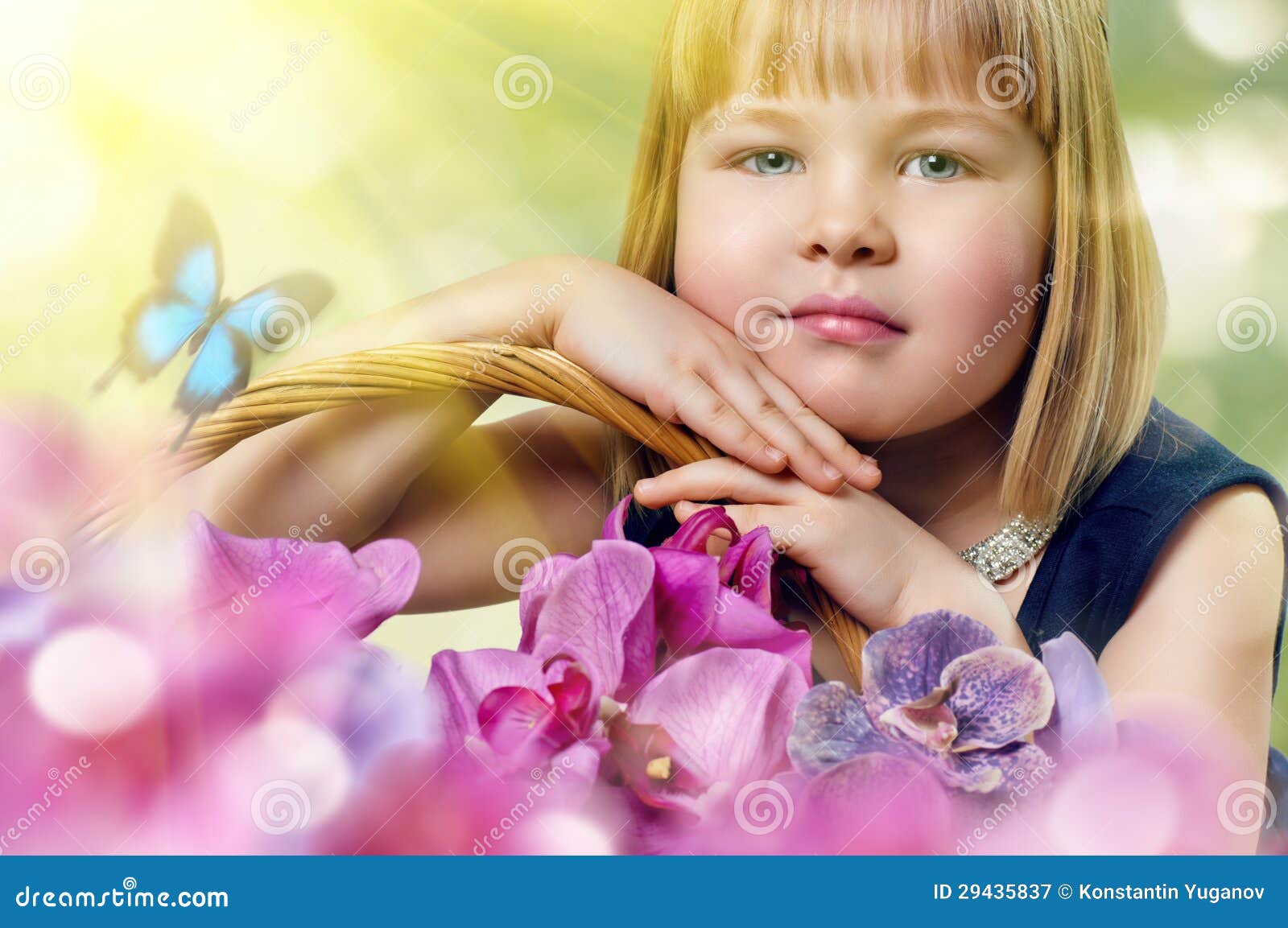 Ragazza di fiore immagine stock. Immagine di ritratto - 29435837