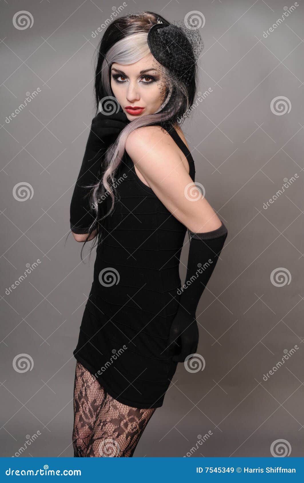 Ragazza di Goth immagine stock. Immagine di capra, spaventoso - 7545349