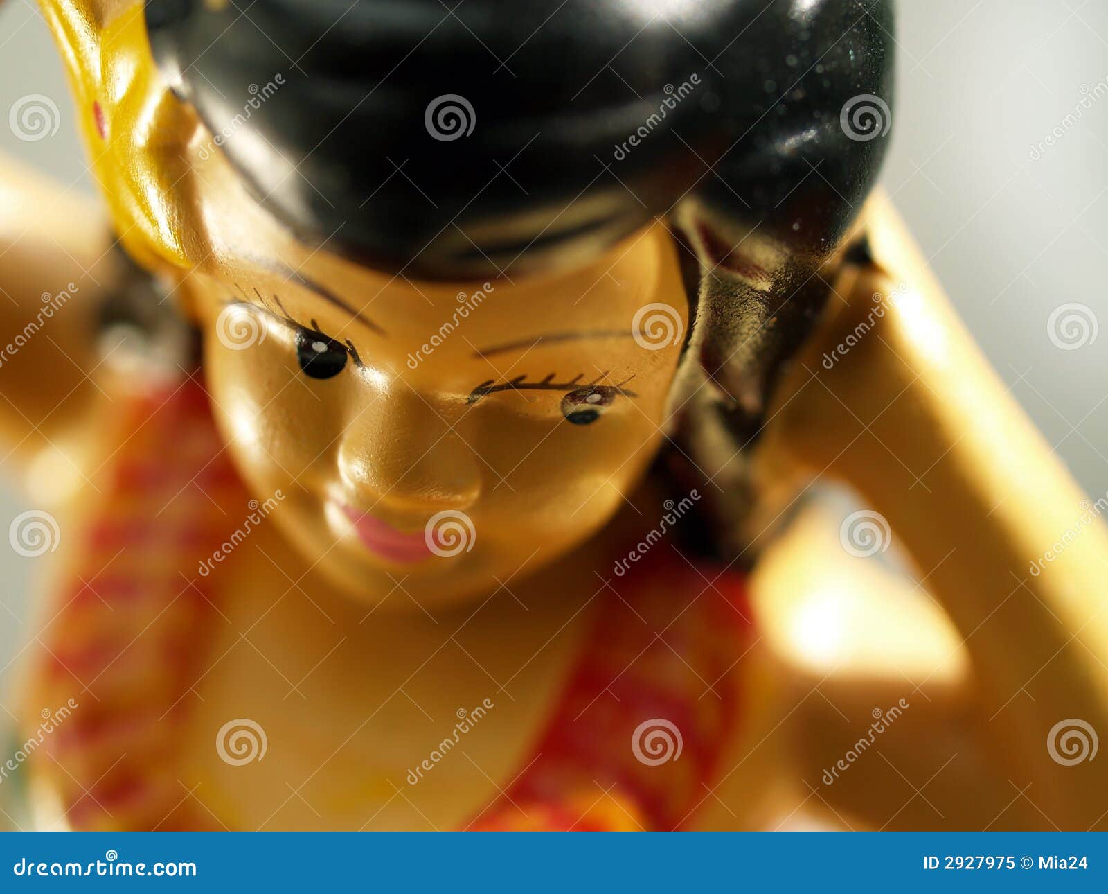 Ragazza Di Hula in Ombre Afose Immagine Stock - Immagine di armi ...