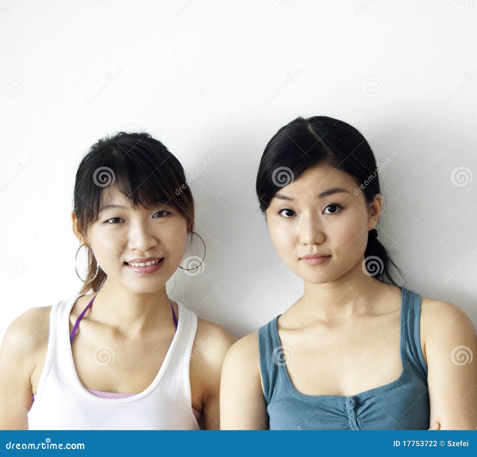 Ragazze asiatiche fotografia stock. Immagine di splendido - 17753722