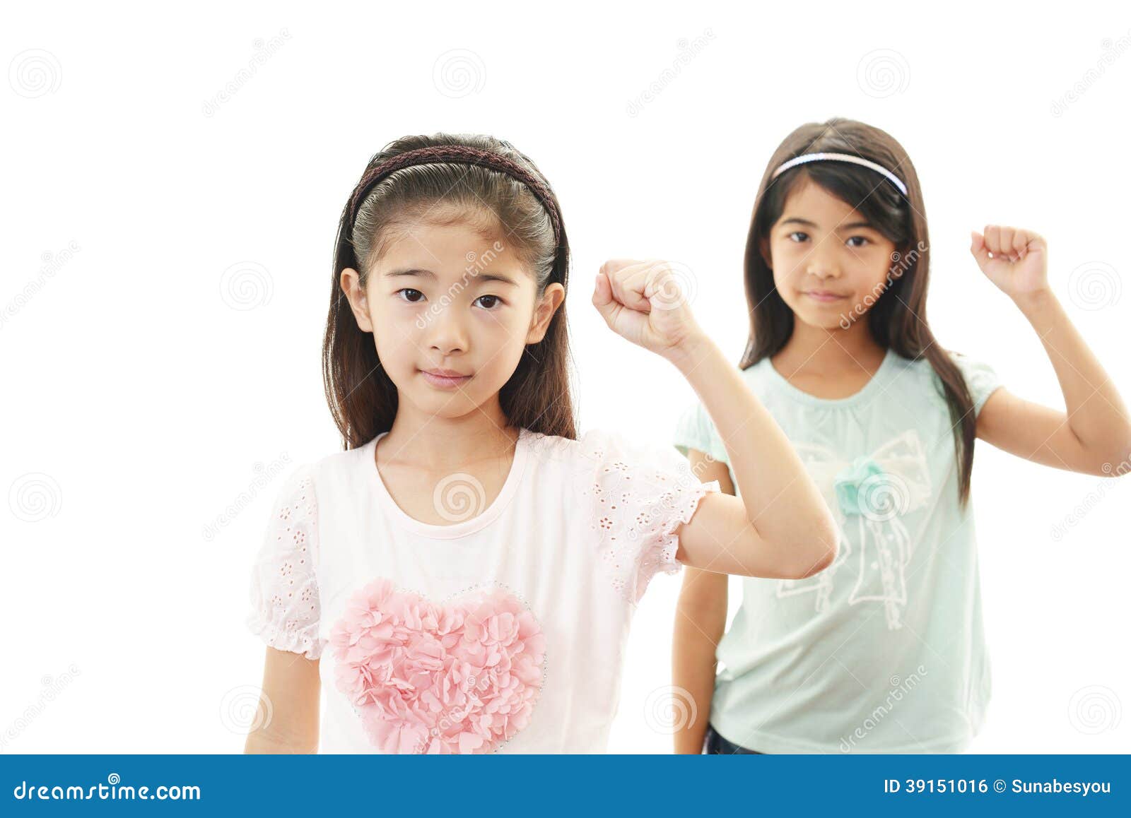 Ragazze Asiatiche Sorridenti Fotografia Stock - Immagine di ragazza ...