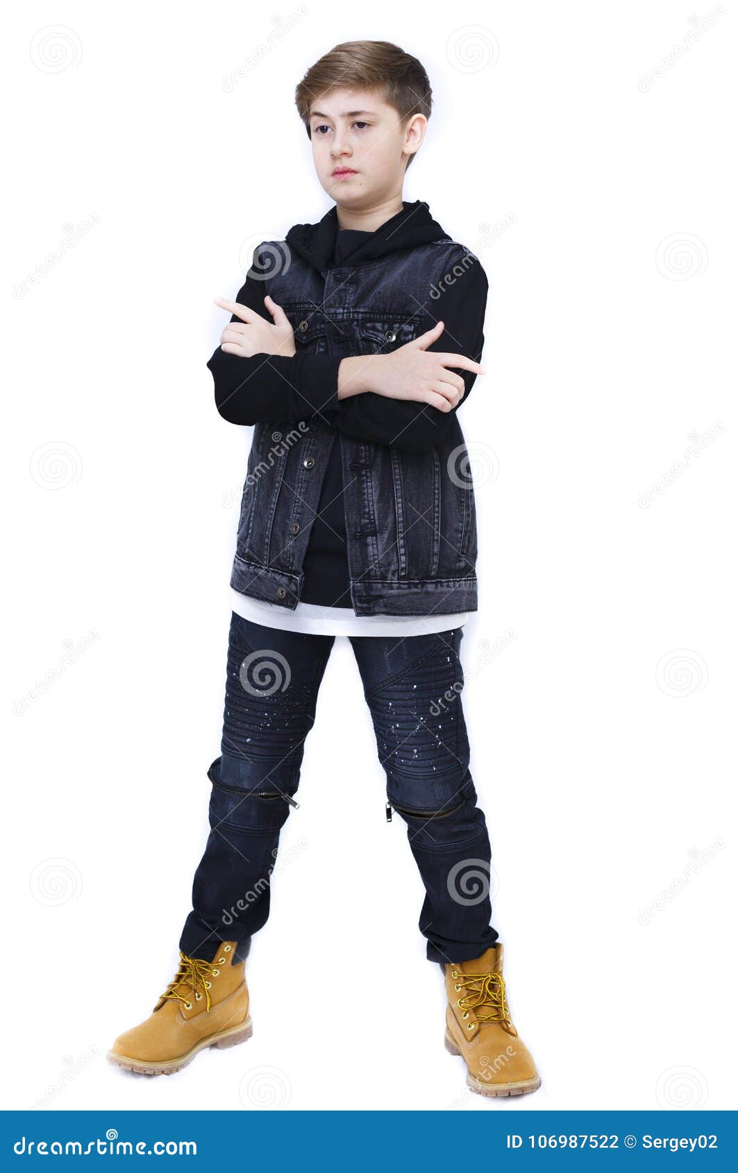 Ragazzo Alla Moda Su Bianco Fotografia Stock - Immagine di jeans ...