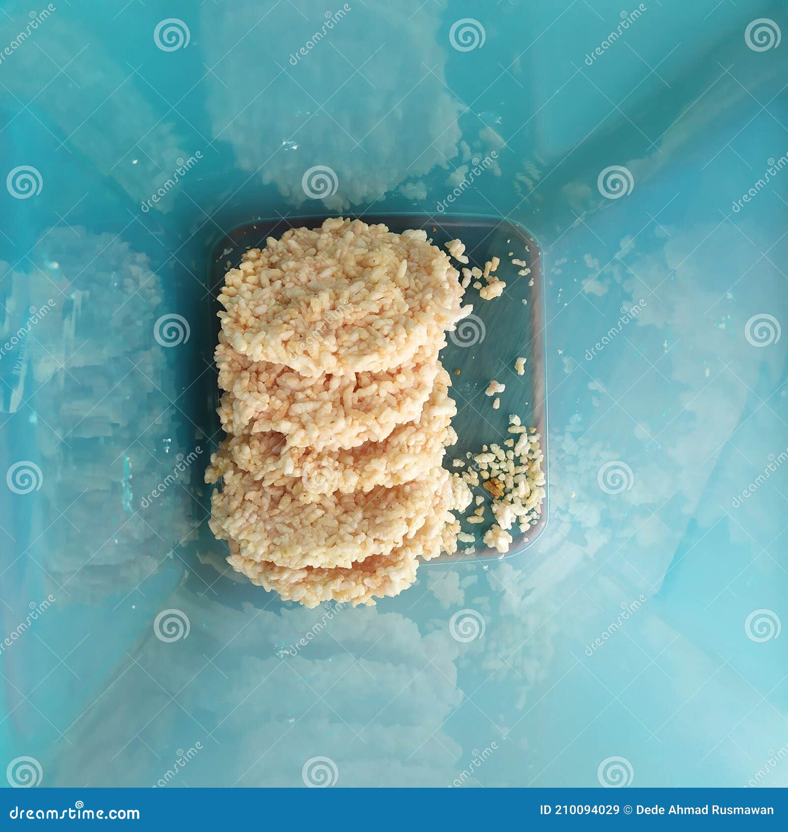 Raginang La Comida Tradicional De Bandung Westjava Imagen de archivo ...