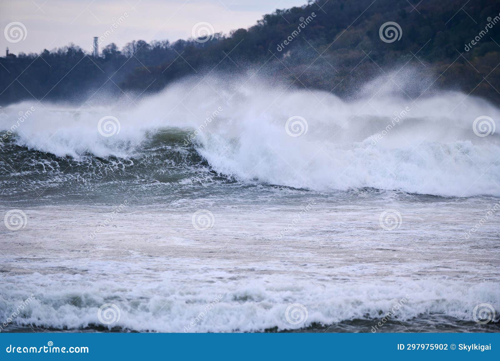 Raging Huge Waves during an Incredibly Powerful Storm in the Black Sea ...
