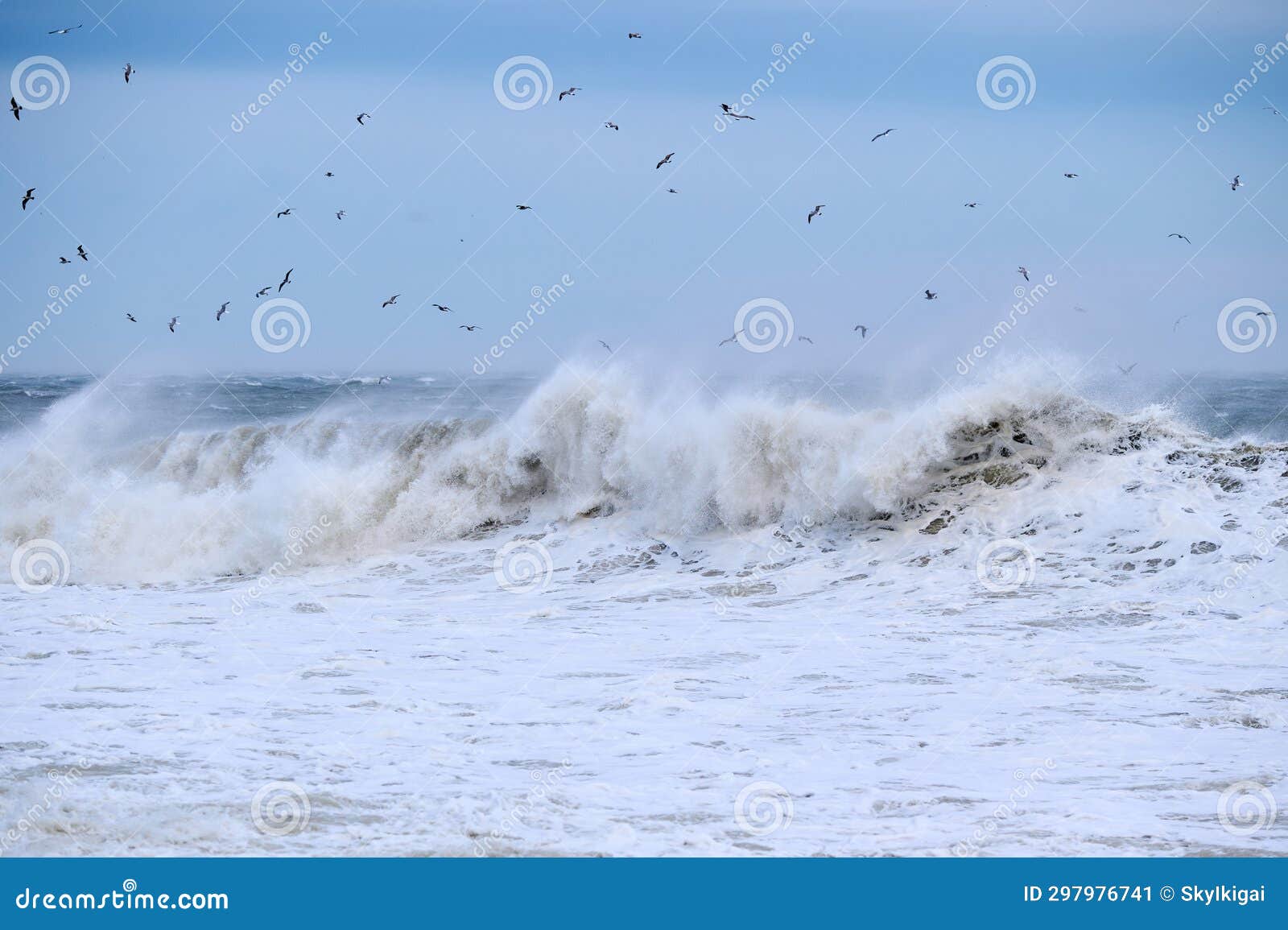 Raging Huge Waves during an Incredibly Powerful Storm in the Black Sea ...