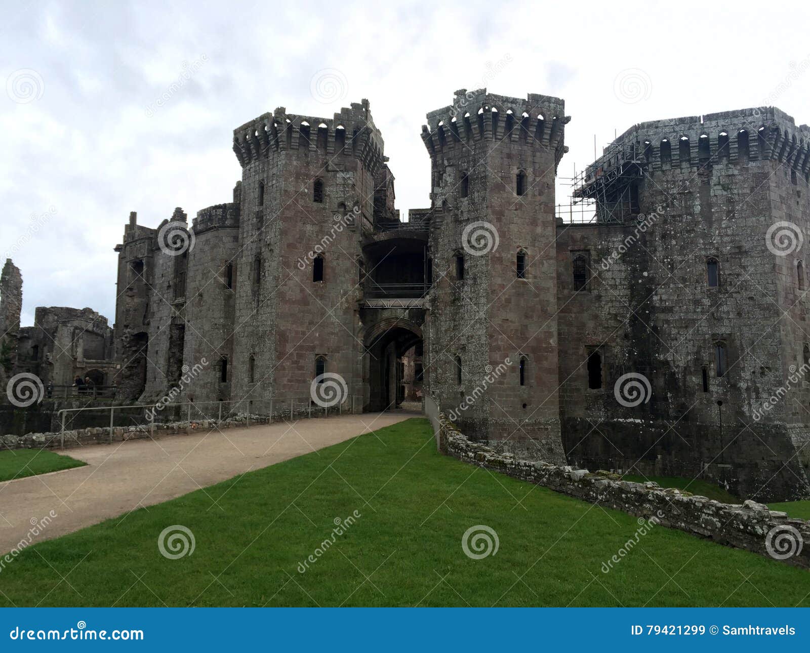 Raglan Castle editorial stock image. Image of panarama - 79421299
