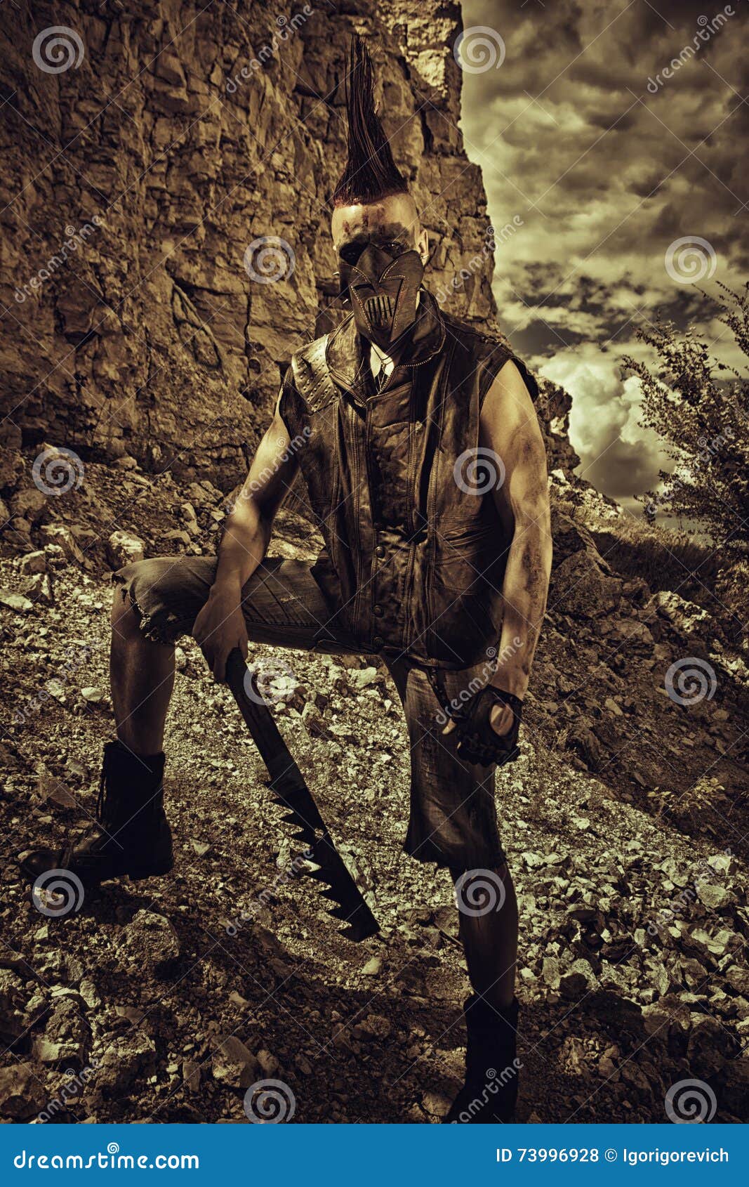 Raider Van Post-apocalyptische Woestenij Stock Foto - Image of agressie ...