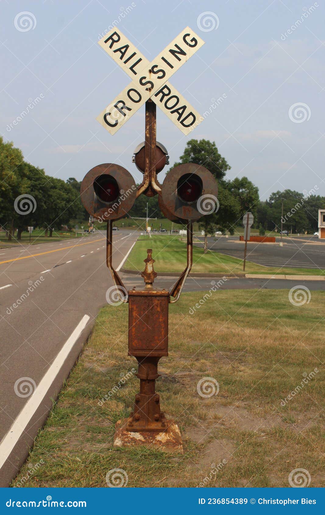 Rail Road Crossing Sign, Old, Rusty, Vintage Stock Image - Image of ...