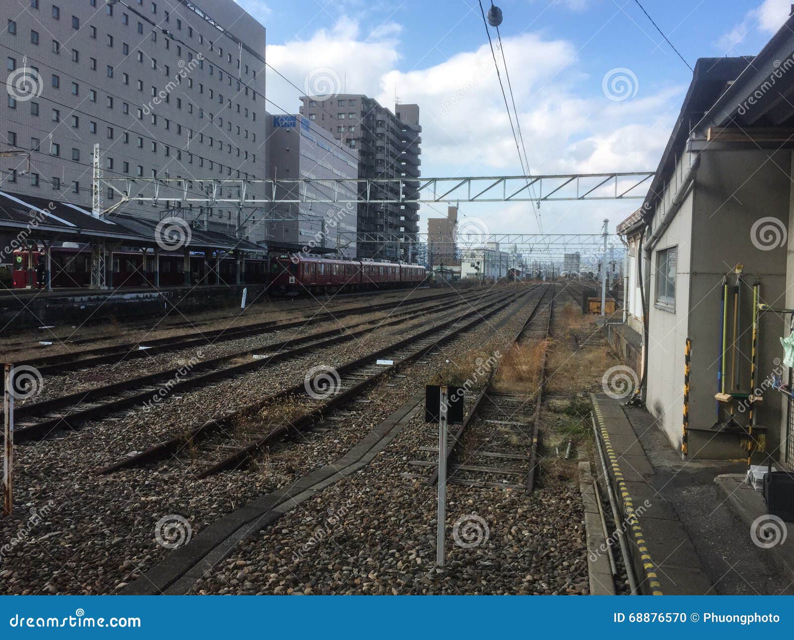 Rail track in Osaka, Japan editorial image. Image of sunny - 68876570