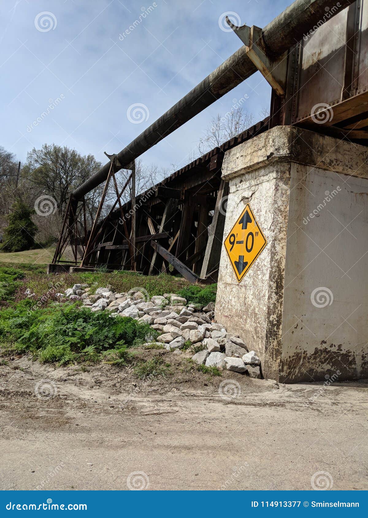 Railroad Bridge overpass stock image. Image of smalltown - 114913377