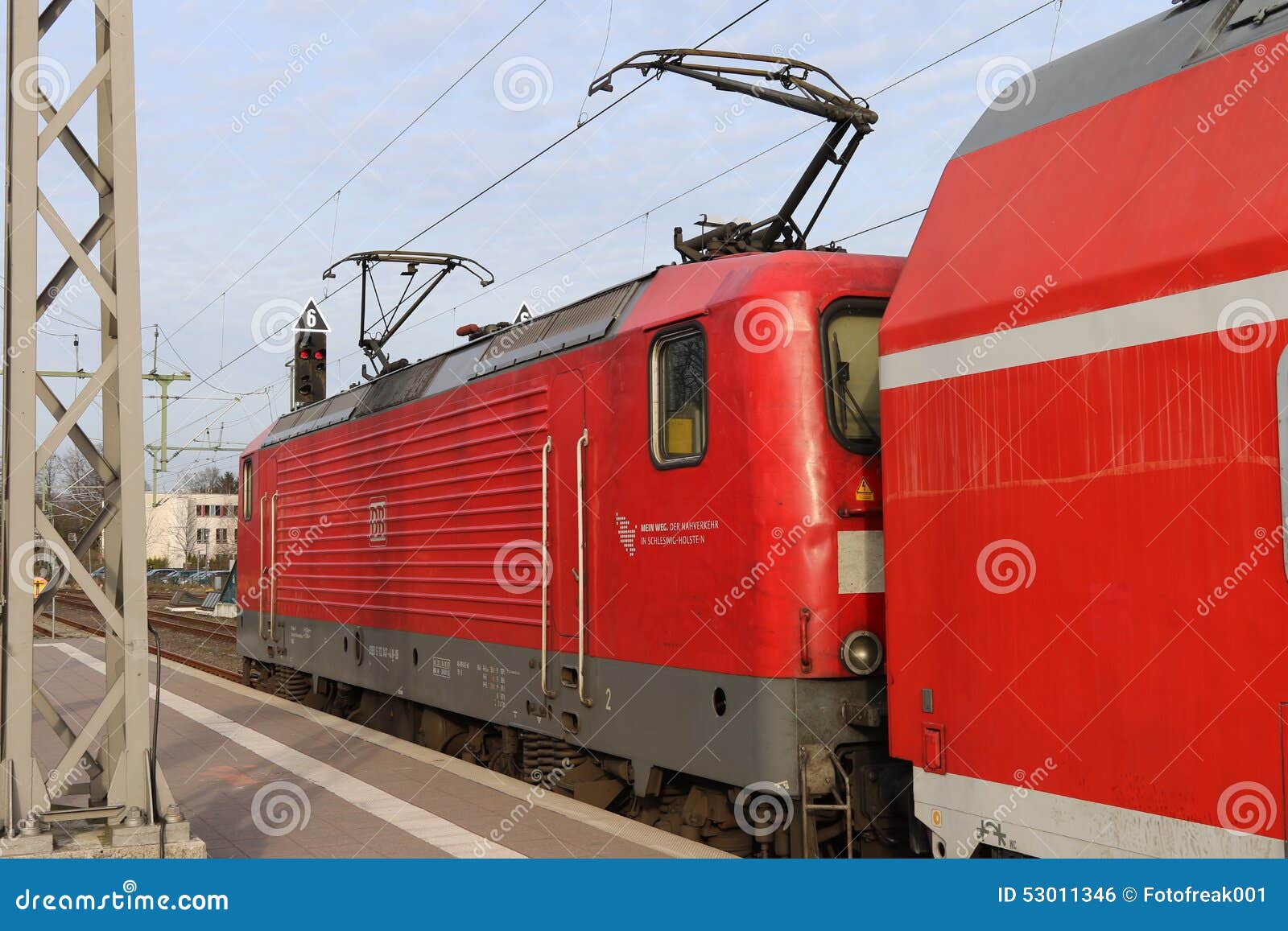 Railroad Engine at the Station Editorial Photo - Image of locomotive ...