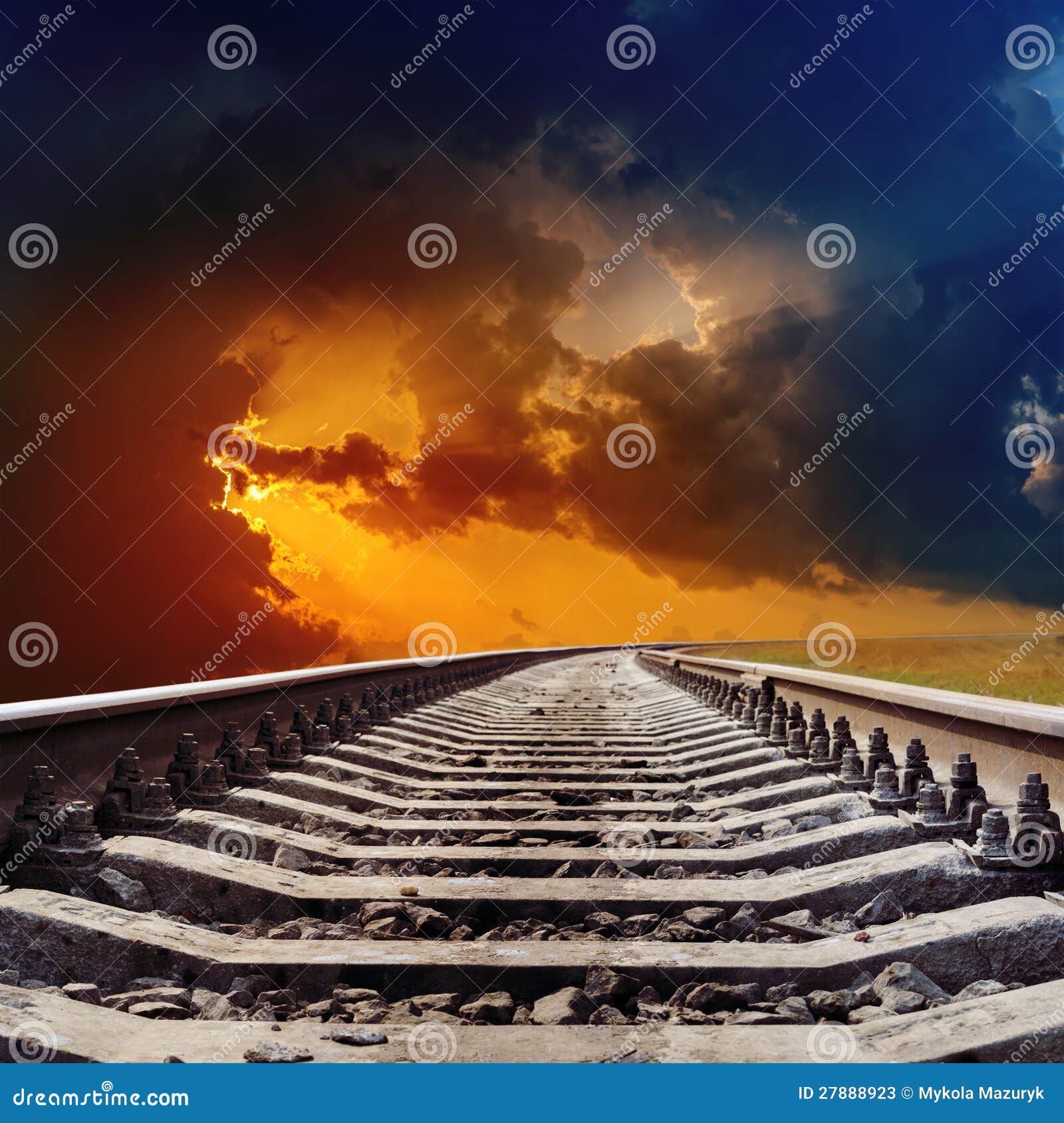 Railroad To Dramatic Sunset Stock Image - Image of iron, rail: 27888923