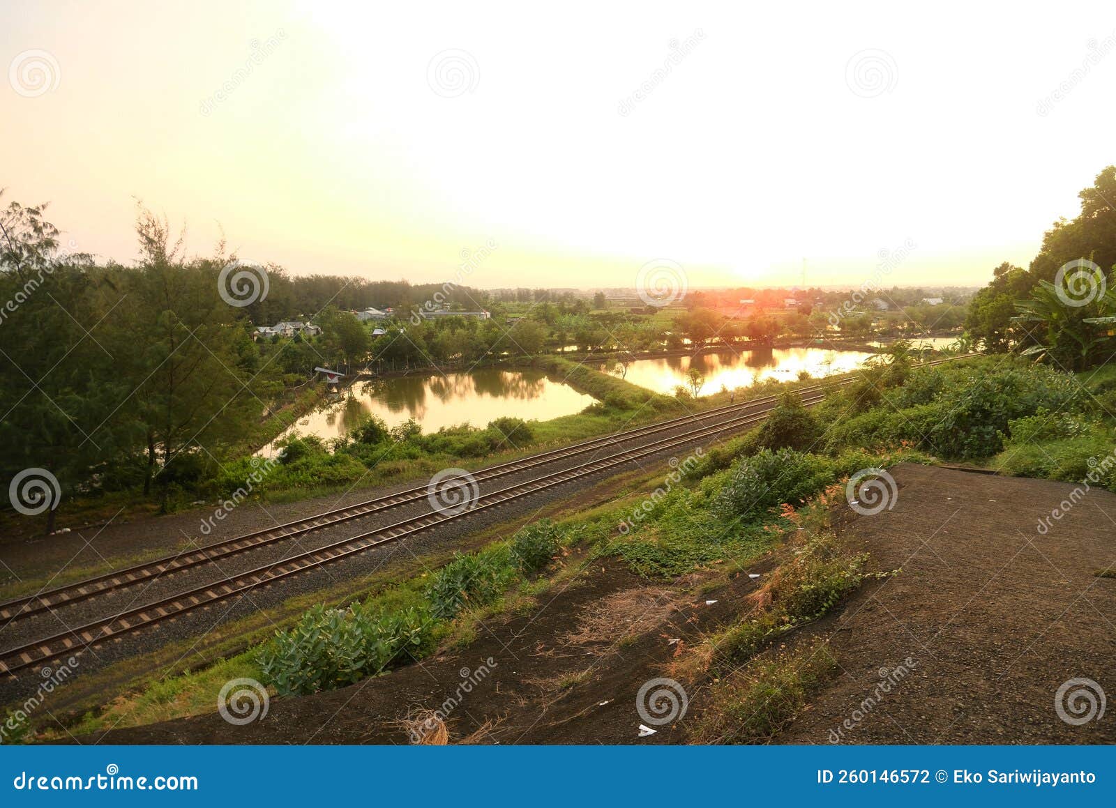 Railroad Tracks in the Fall. Empty Railroad Tracks Stock Photo - Image ...