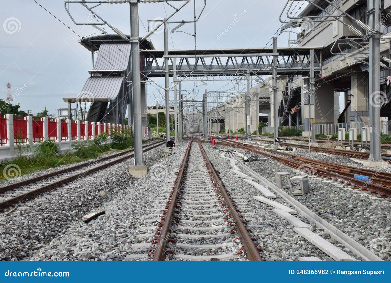 The Railroad Tracks Let the Train Run through with Nature Background ...