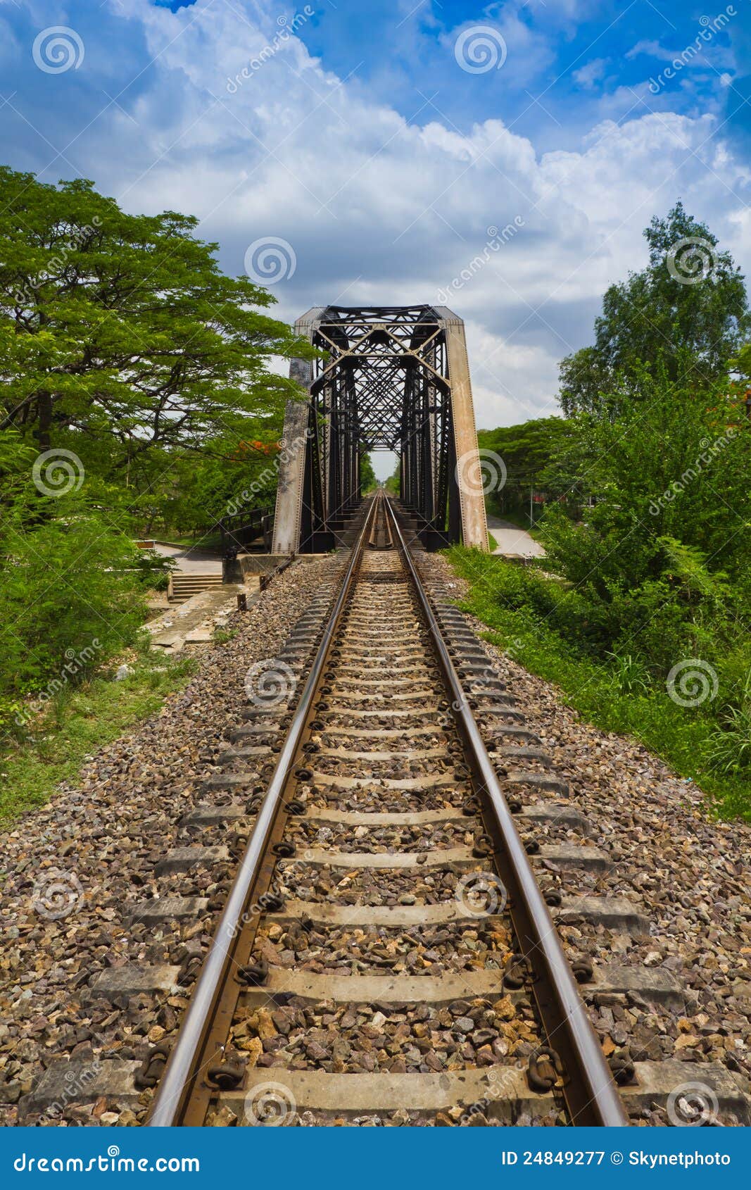 Railway bridge stock image. Image of cloud, engine, design - 24849277