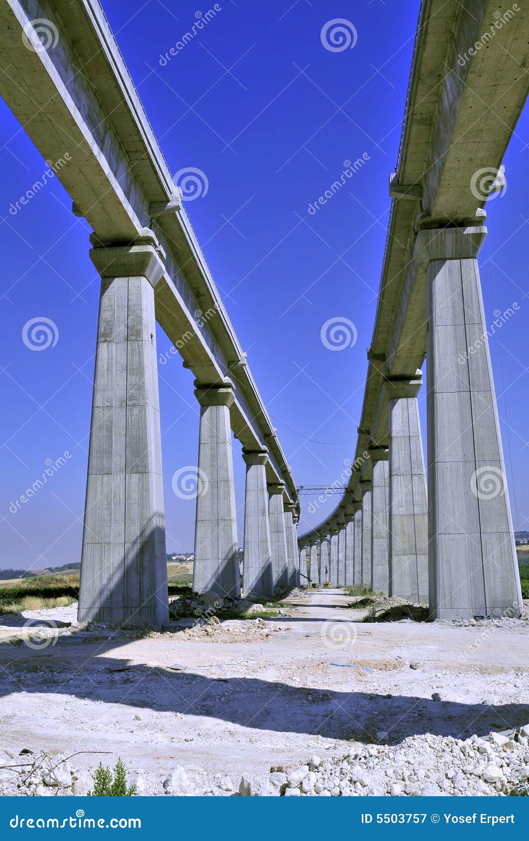 Railway bridge stock image. Image of column, industrial - 5503757
