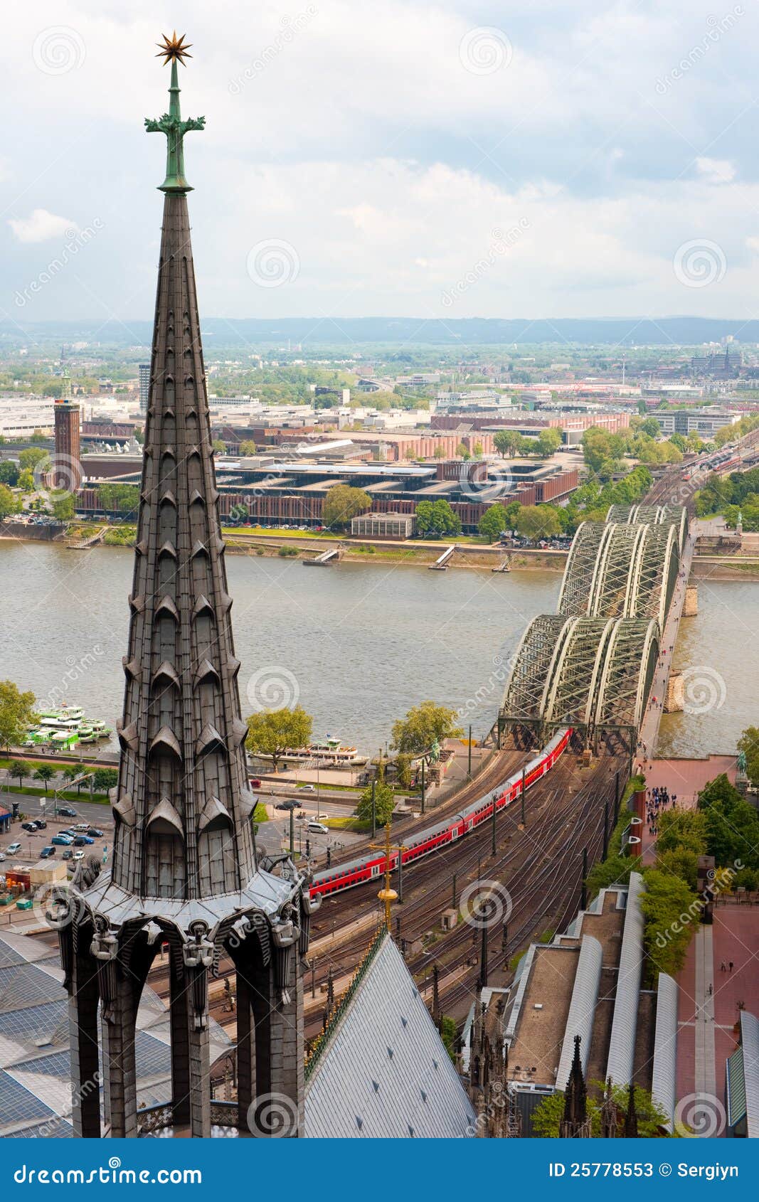 Railway Bridge Over the Rhein Stock Image - Image of tall, tower: 25778553