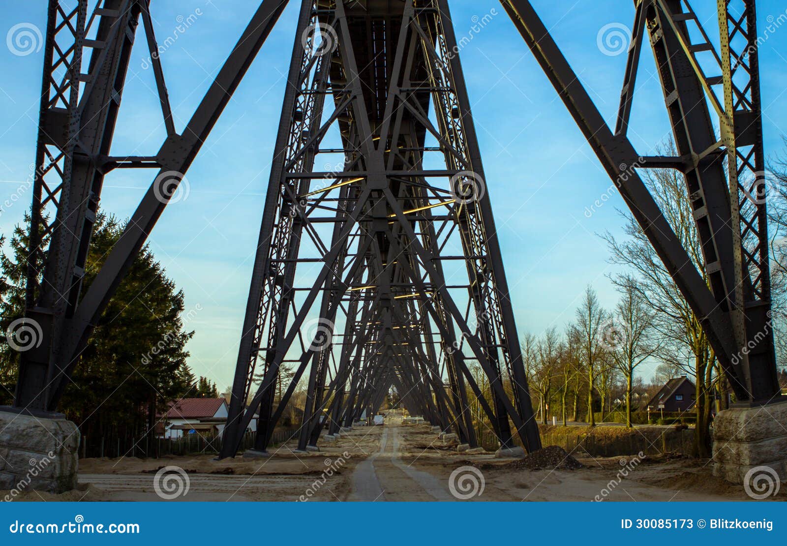 Rendsburg stock image. Image of arch, nightscene, kanal - 30085173