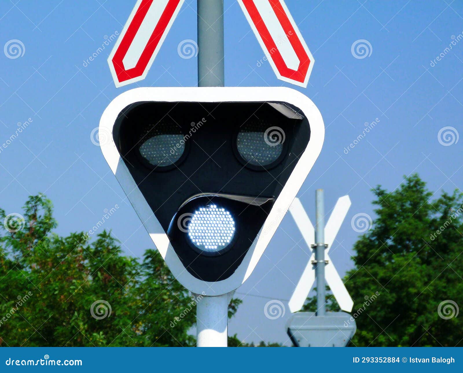Railway Crossing. White Circular Light Semaphore. Train Rail Crossing ...