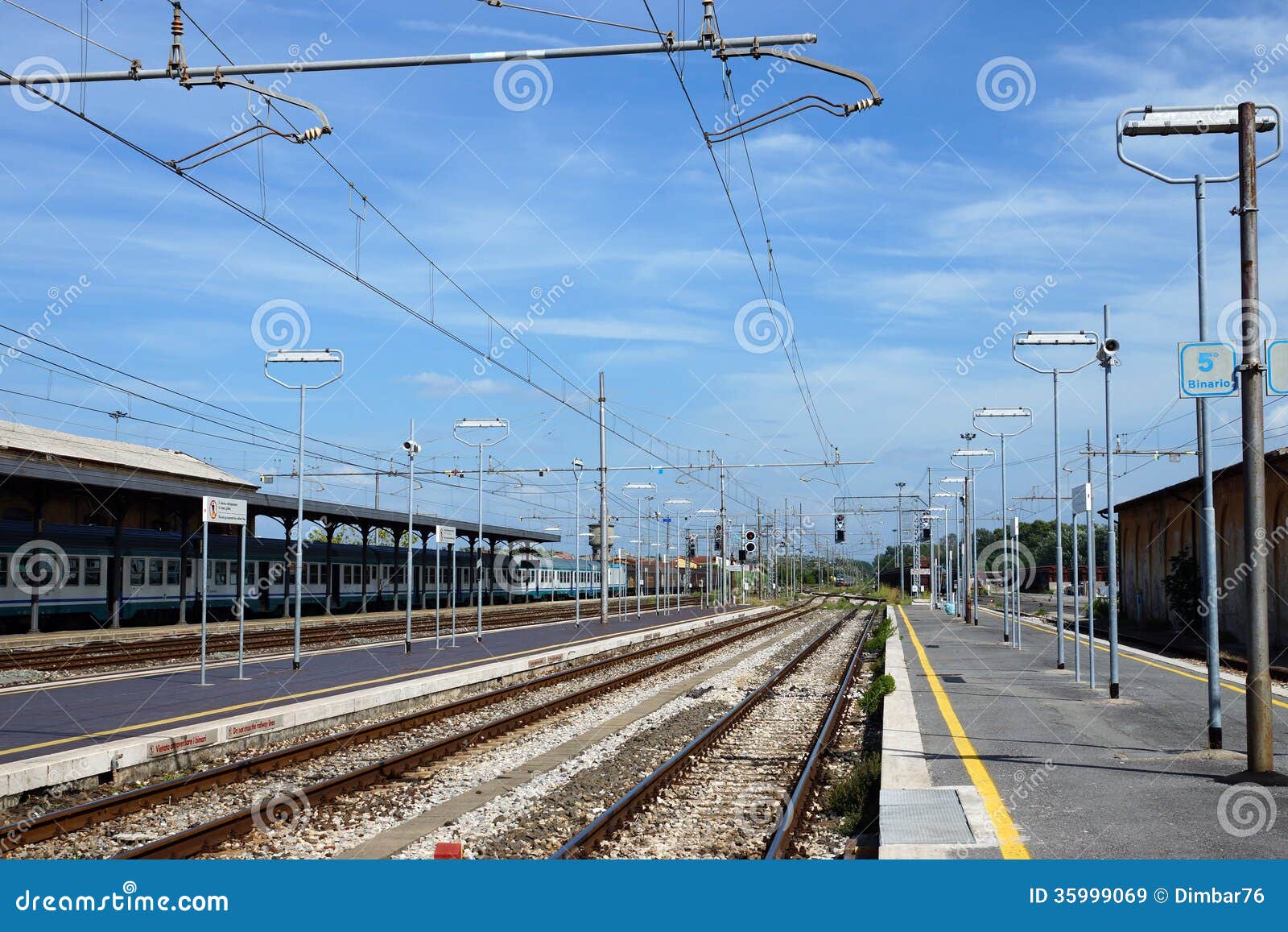 Railway platform stock image. Image of scene, public - 35999069