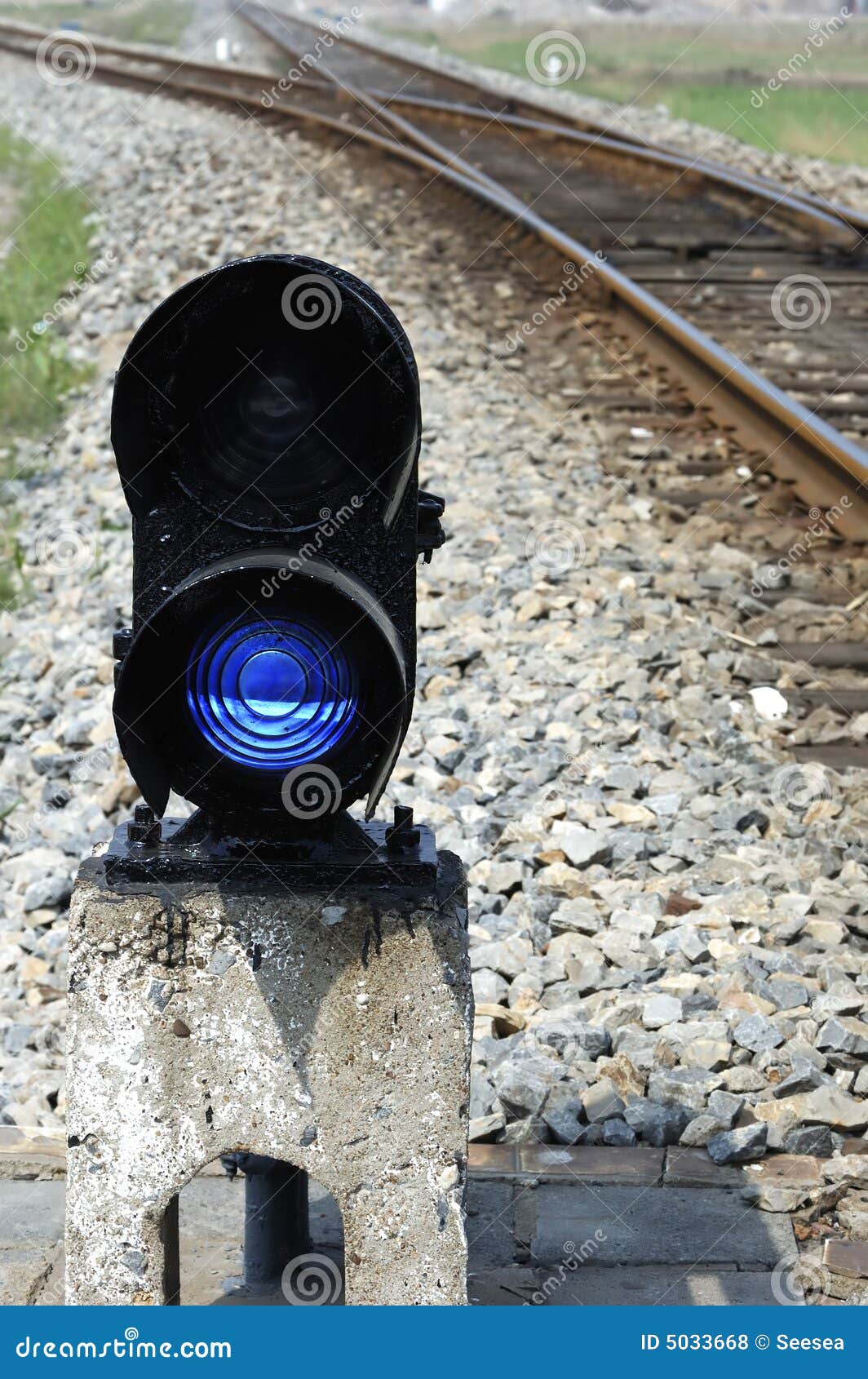 Railway point signal lamp stock photo. Image of screws - 5033668