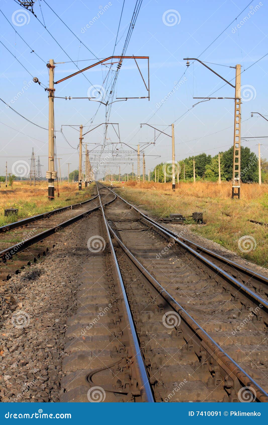 Railway road stock image. Image of pattern, station, thoroughfare - 7410091