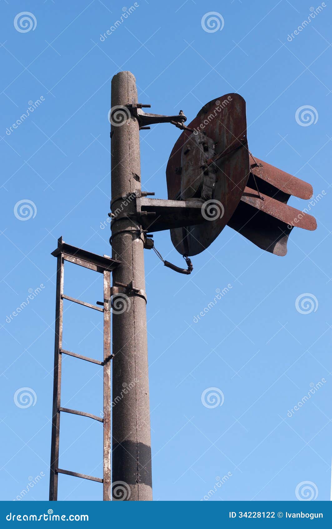 Railway Semaphore Signal Royalty-Free Stock Photography | CartoonDealer ...