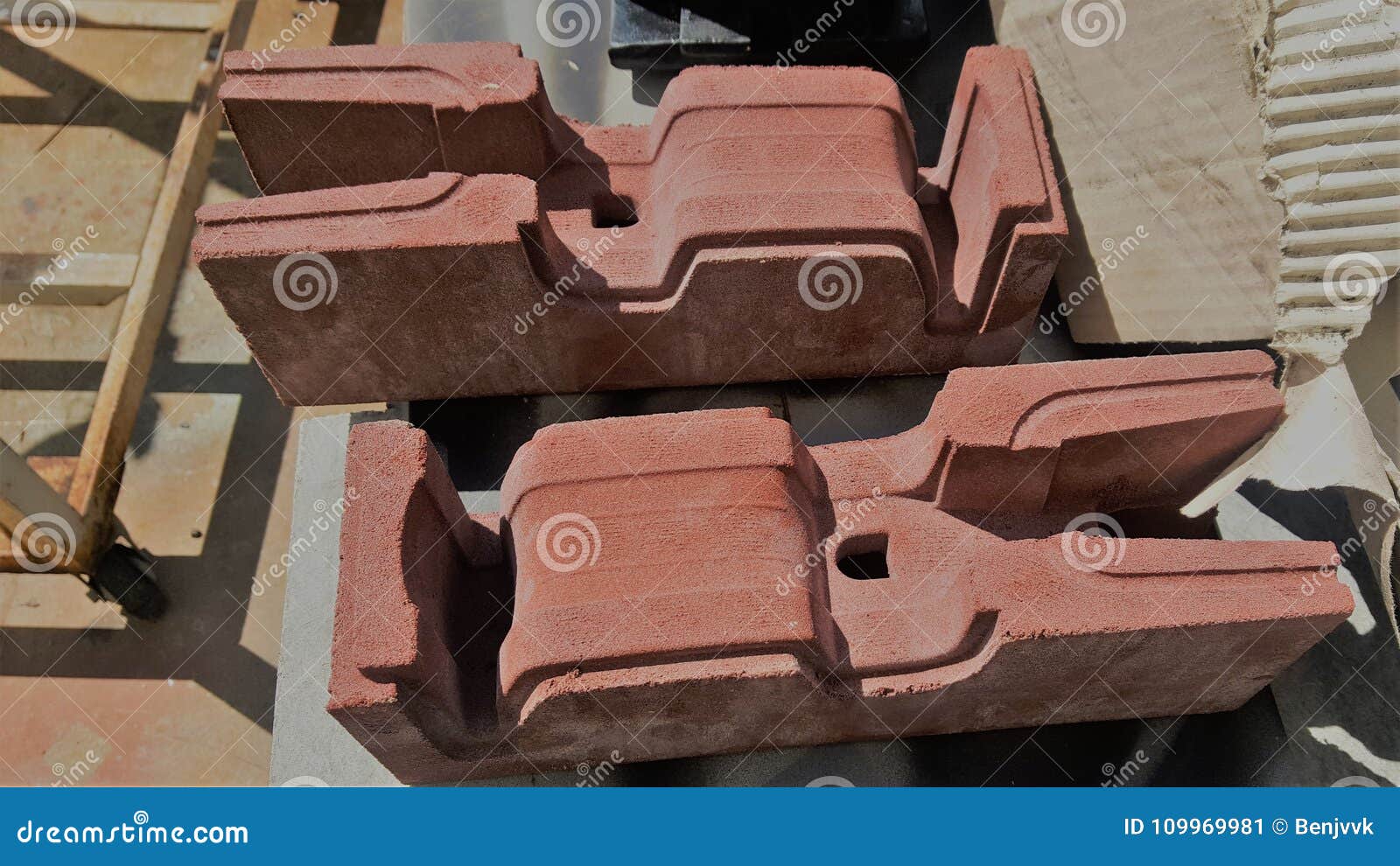 Railway joint mold stock image. Image of train, joint - 109969981