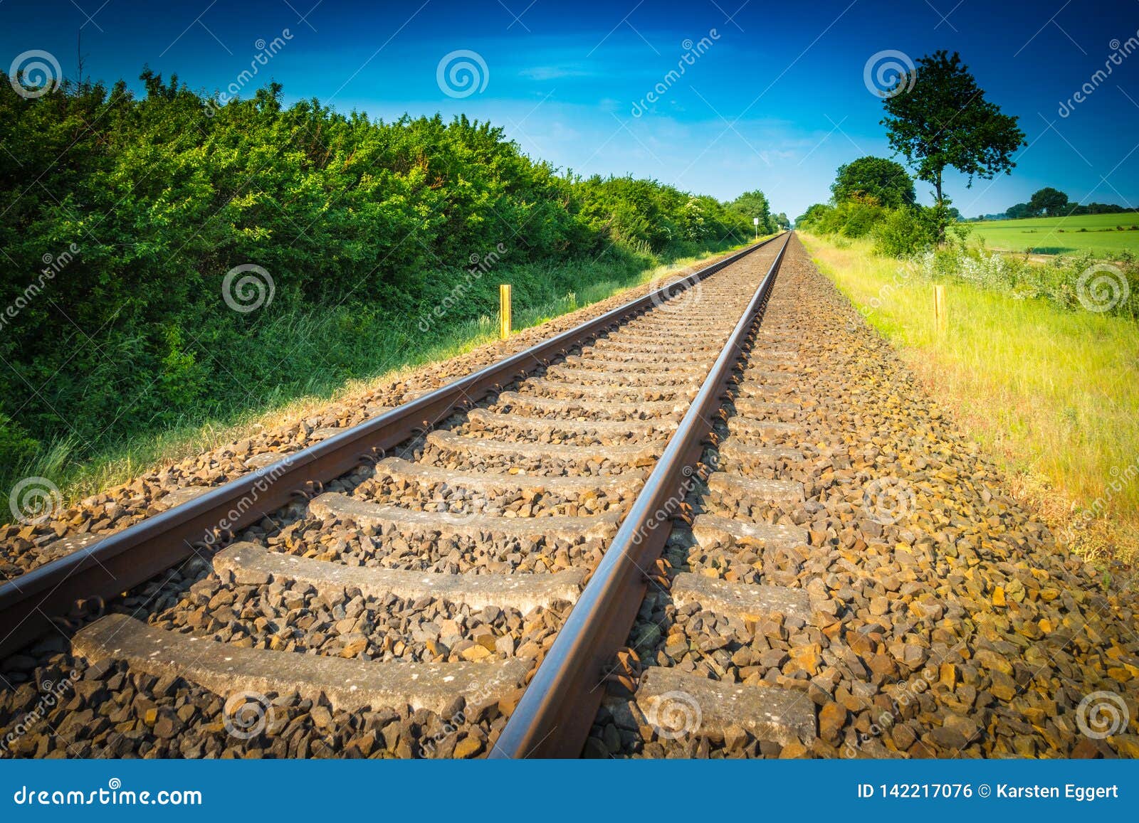 Railway Tracks Running To the Horizon Stock Photo - Image of beautiful ...