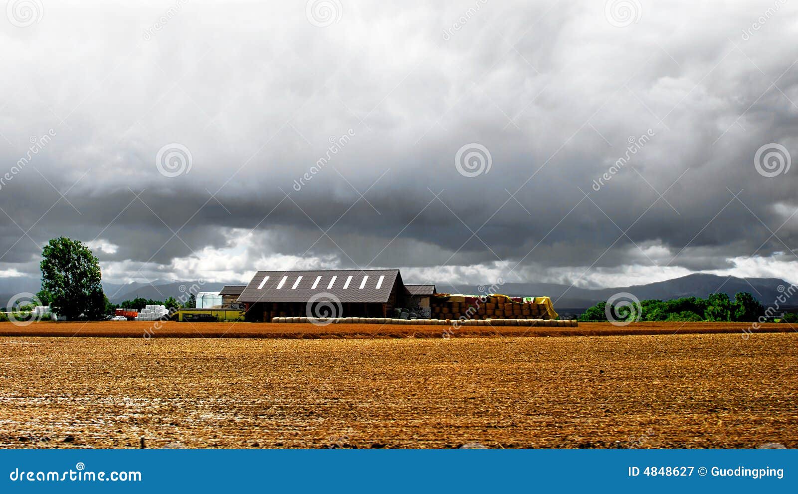 Rain coming stock image. Image of storm, farmer, wilderness - 4848627