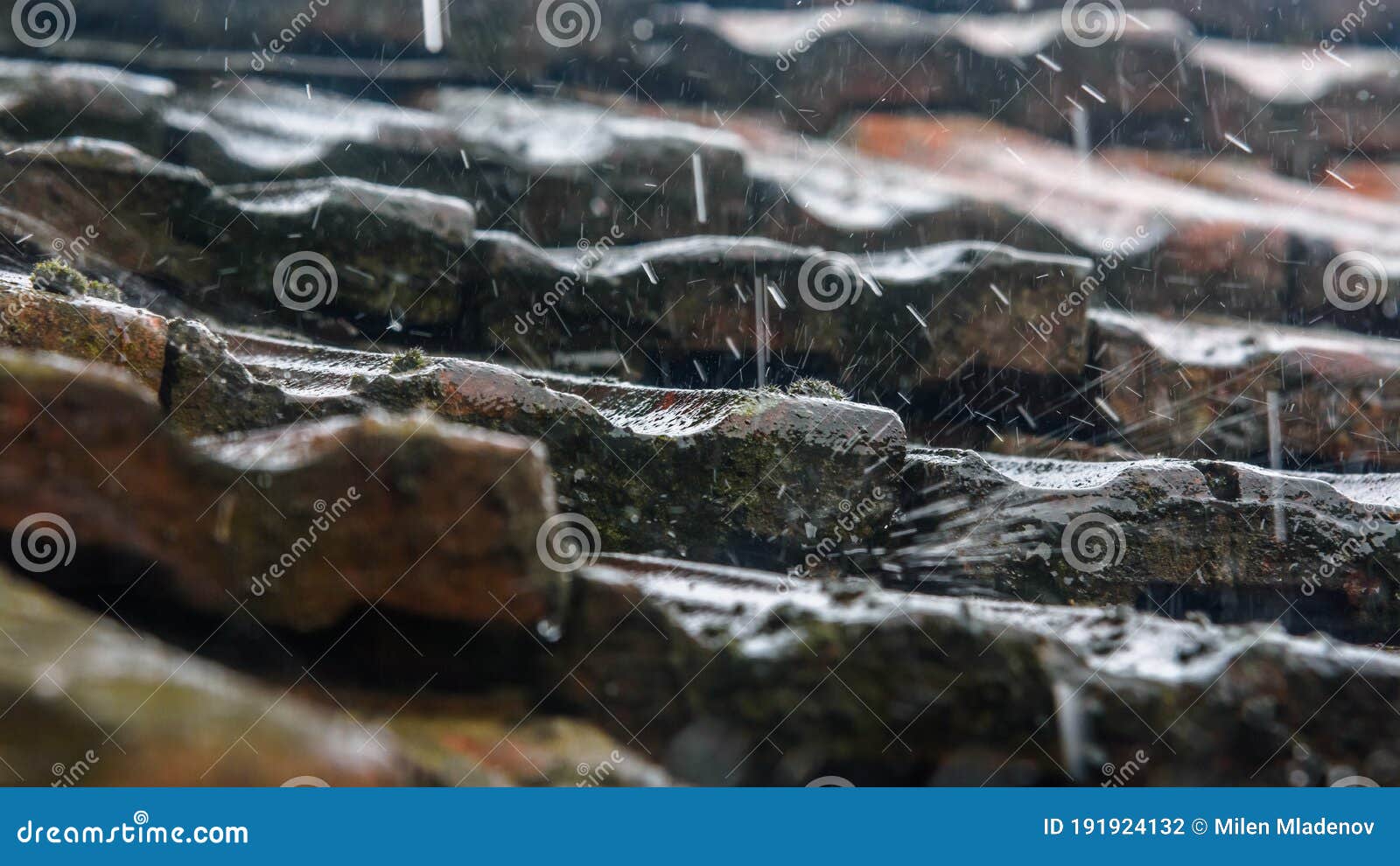 Rain Drop Splash Over Rooftop Stock Photo - Image of drops, water ...