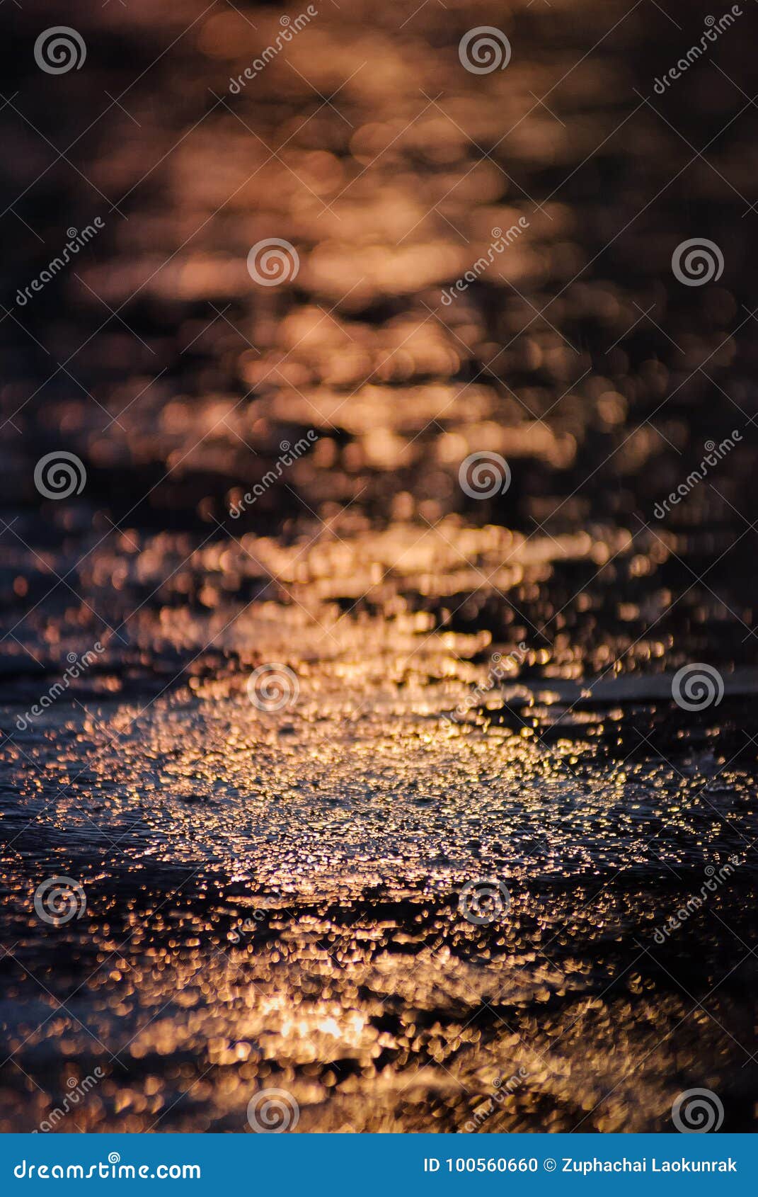 Rain Dropping and Water Reflection on the Road with Light in Rainy ...