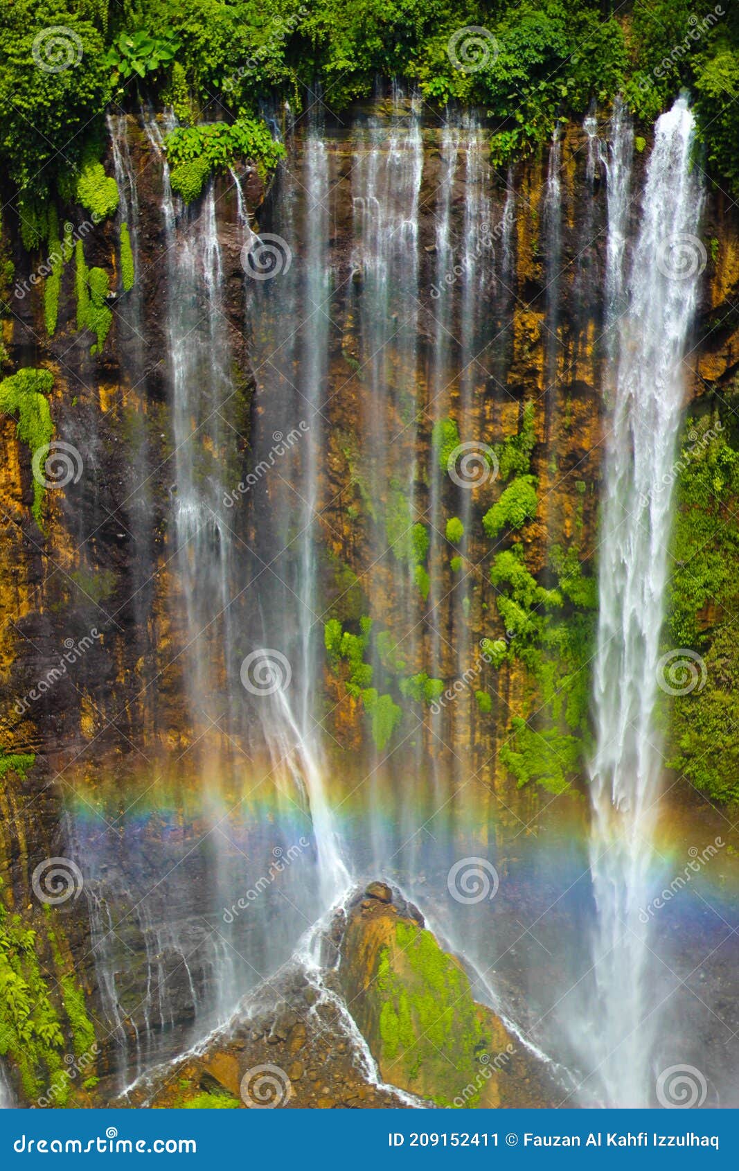 A Rainbow Appeared Splashed by the Water Stock Image - Image of ...