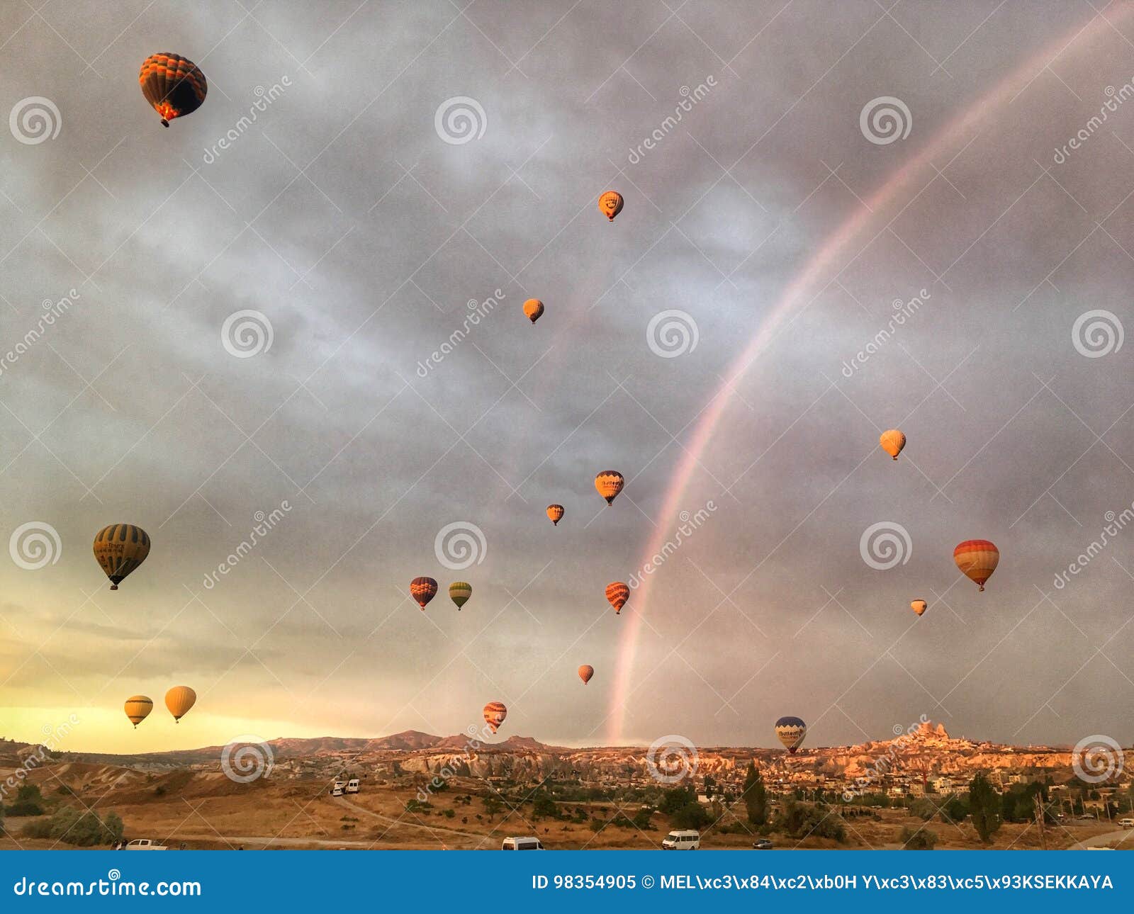 Rainbow and balloons editorial image. Image of reme, cappadocia - 98354905