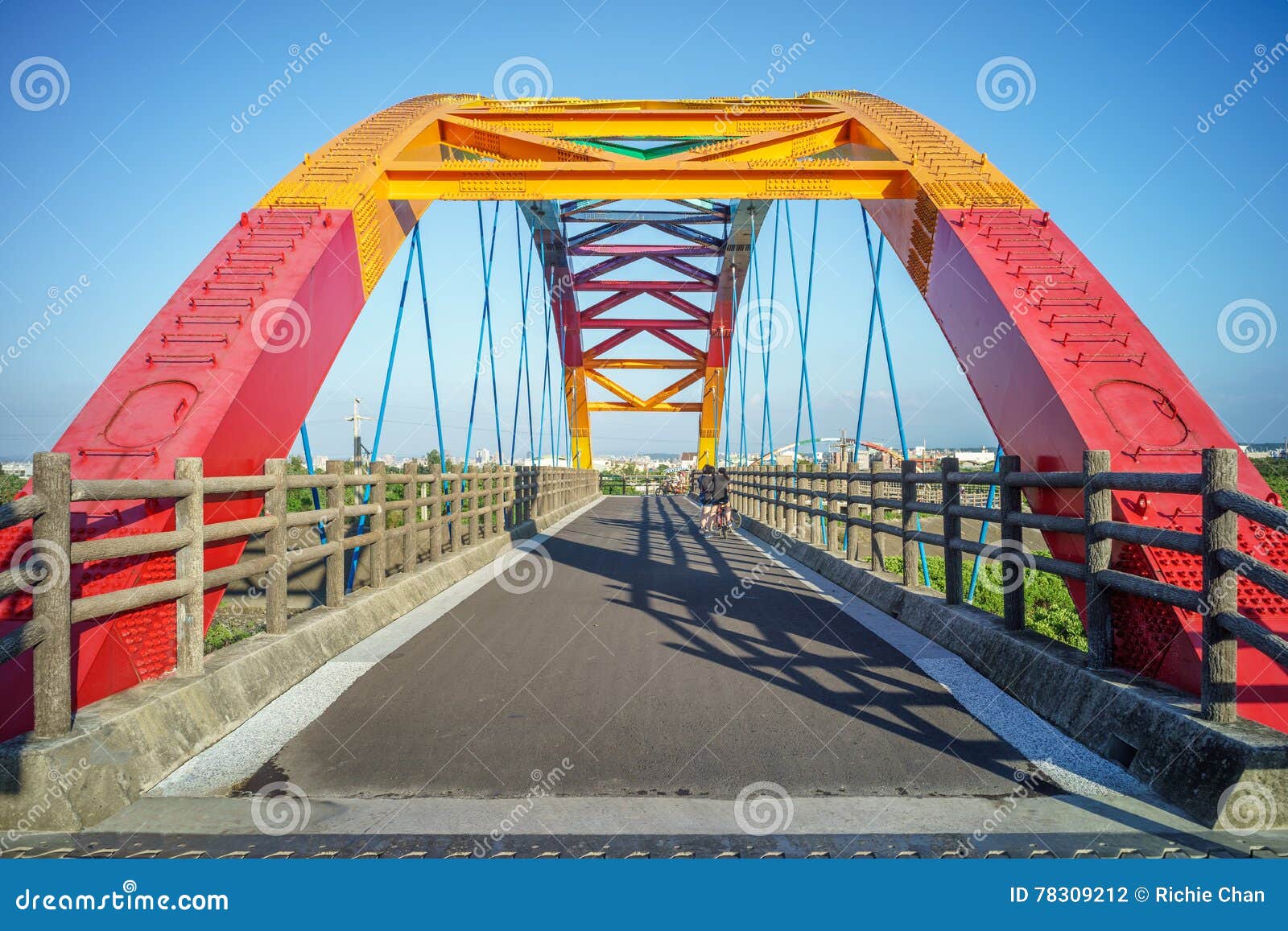 Rainbow bridge editorial photography. Image of connection - 78309212