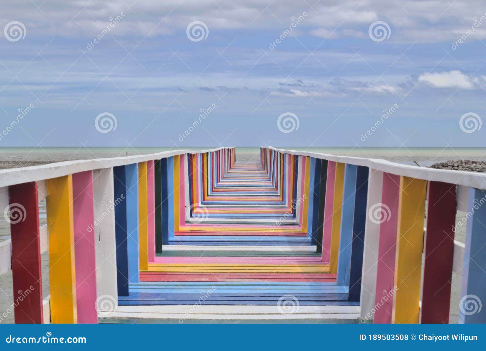Rainbow Bridge Pathway View Bright Sunlight Sky Background.copy Space ...