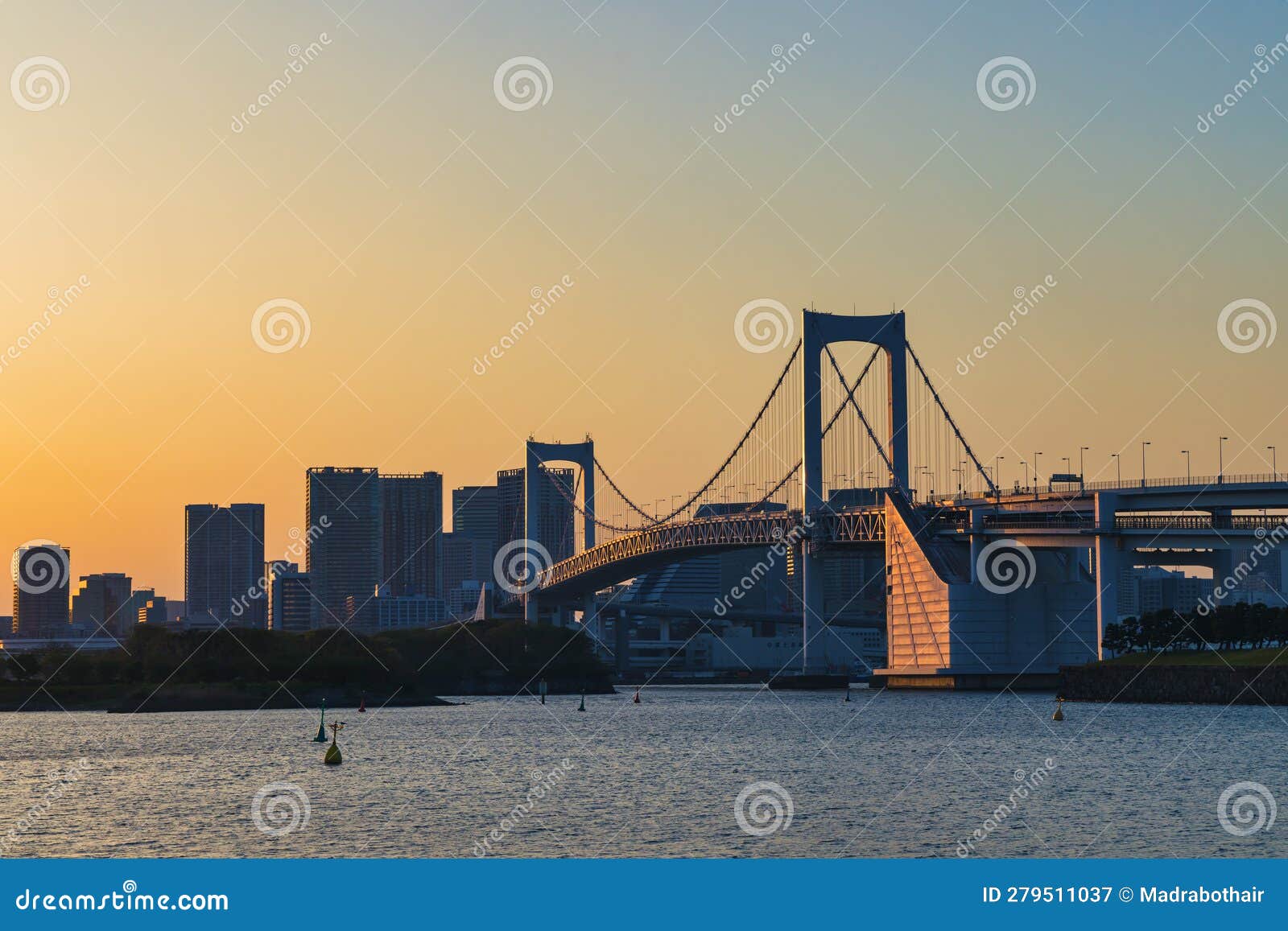 Rainbow Bridge in Tokyo, Japan, at Sunset Stock Image - Image of ...