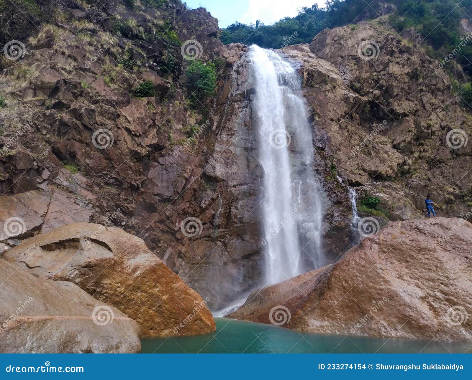 Rainbow Fall at Meghalaya . Beautiful Destinations . Incredible India ...