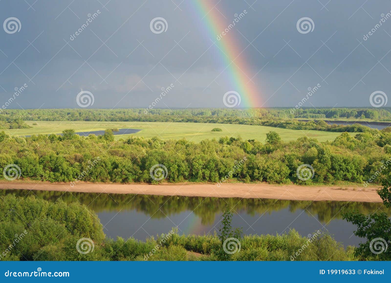 Rainbow over the river stock image. Image of green, horizon - 19919633